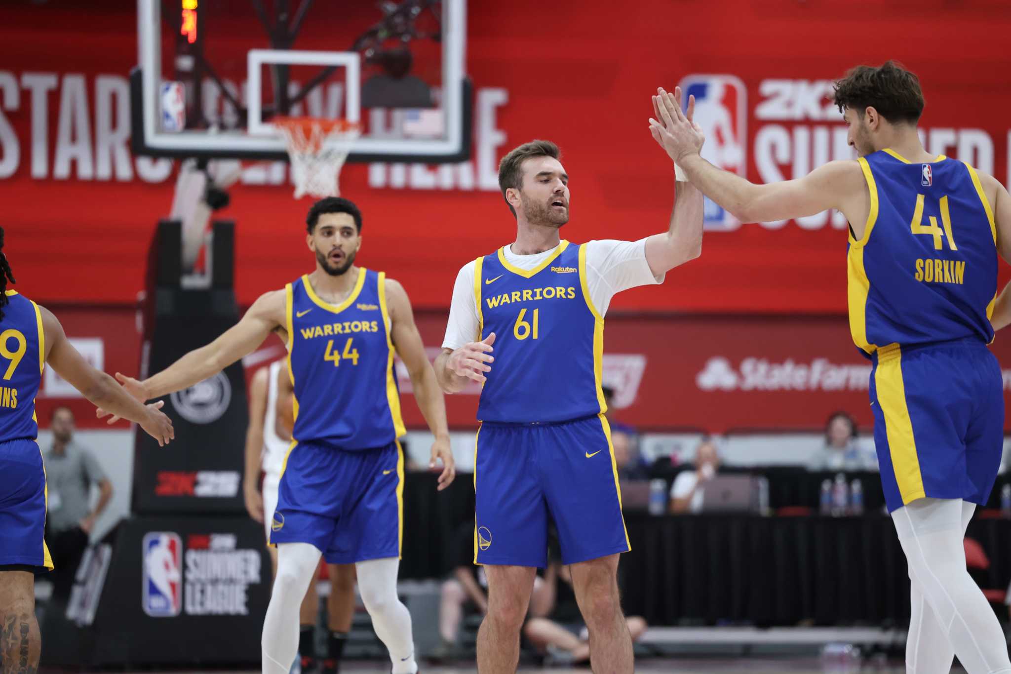 Golden State continues its summer roll with another Las Vegas stroll