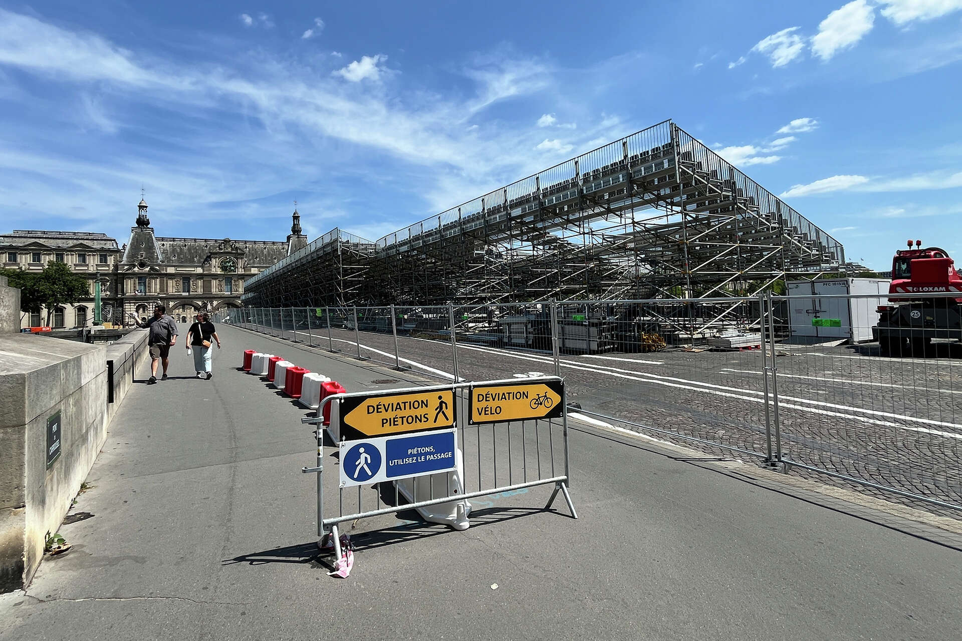 Rude awakening for thousands of Paris tourists arriving for Olympics