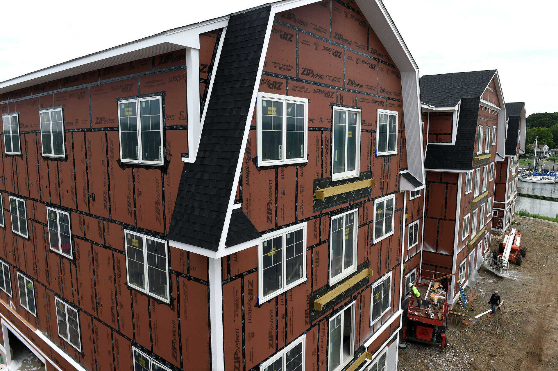 Branford developer aims to bring resort-living to town