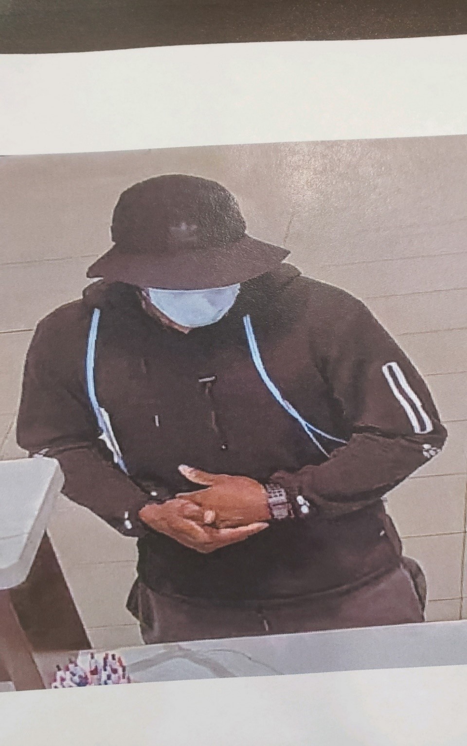 Vidor Police seek suspect in First State Bank robbery