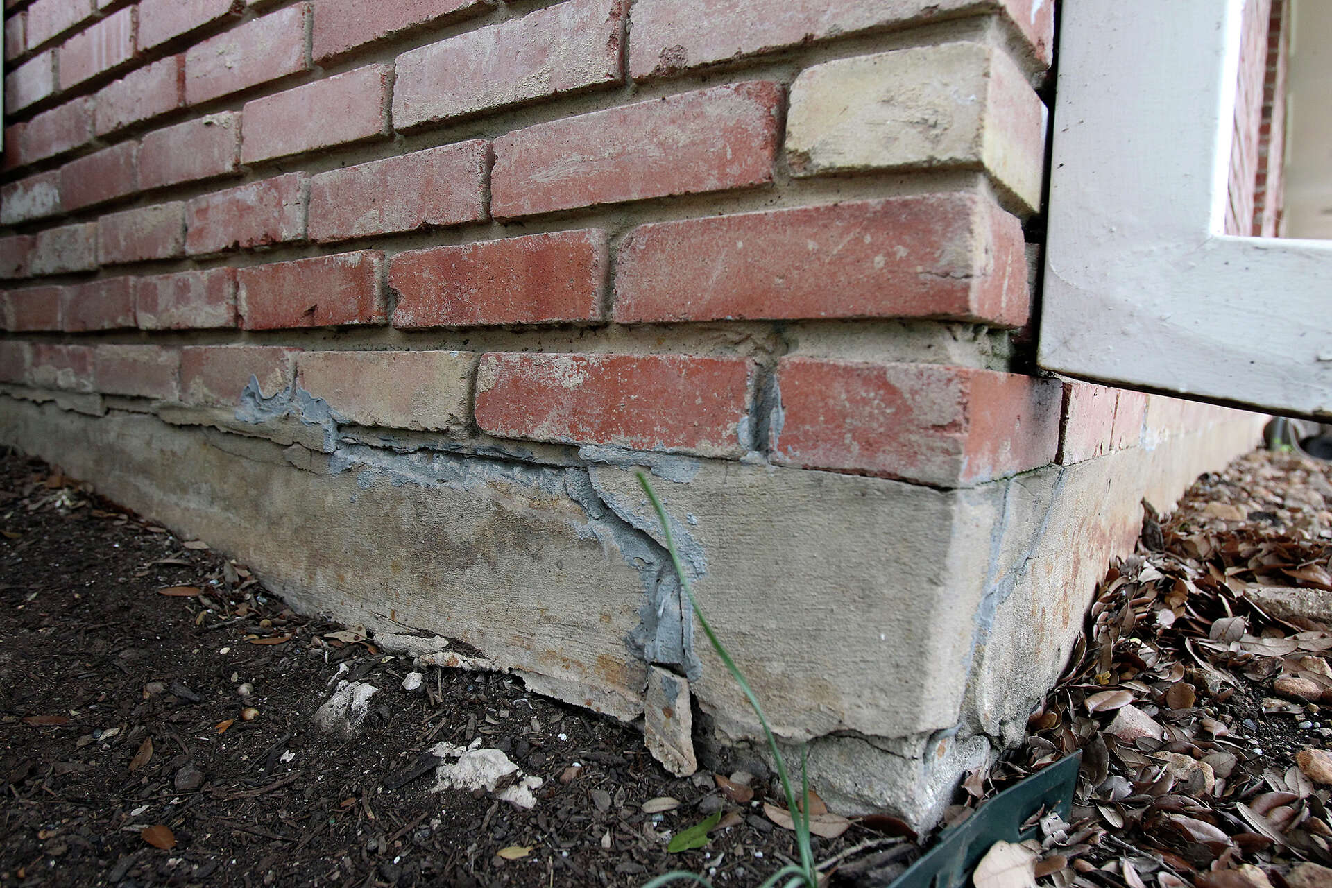 How to keep your home's foundation from cracking