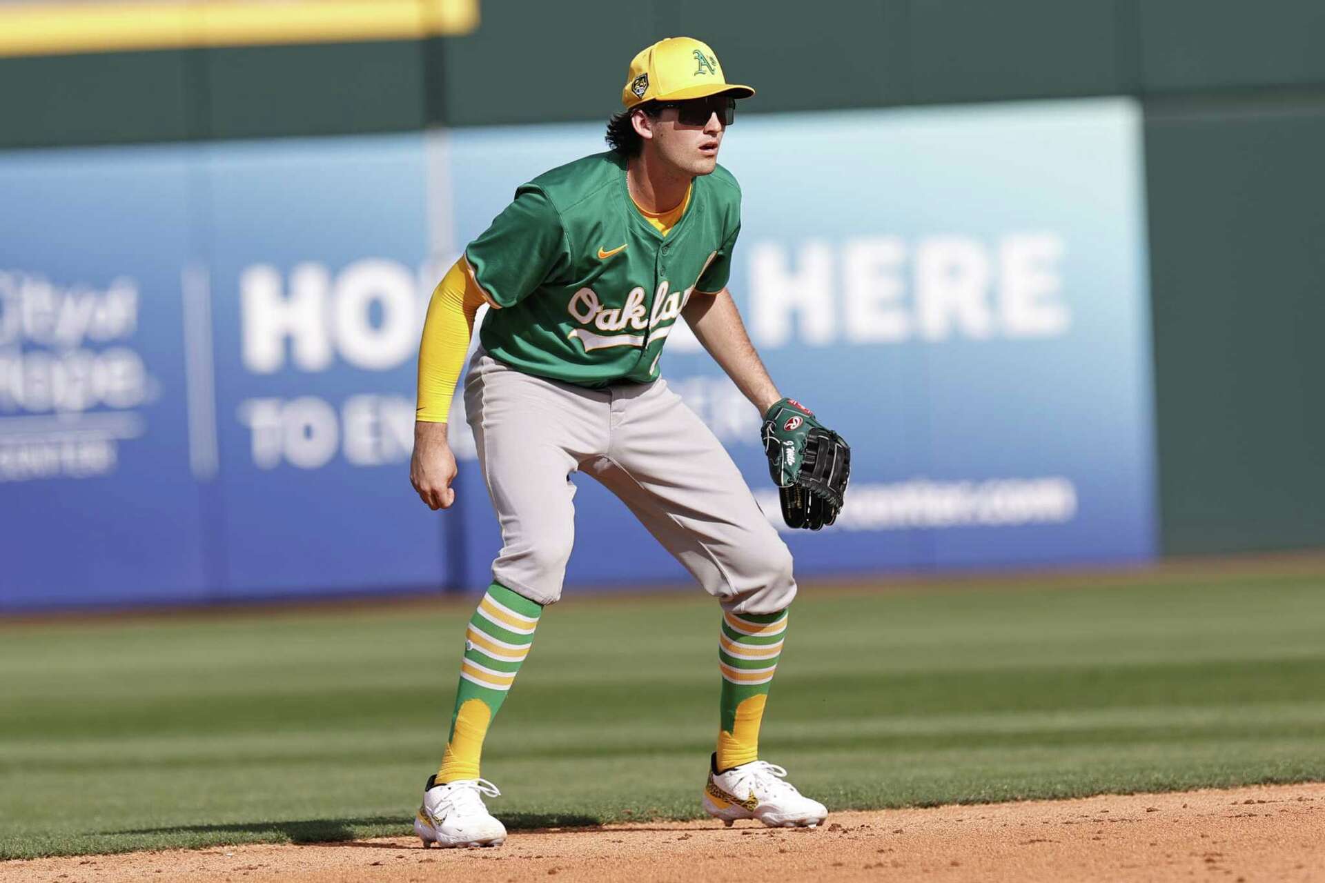A’s calling up hot-hitting shortstop Jacob Wilson, top 2023 draft pick