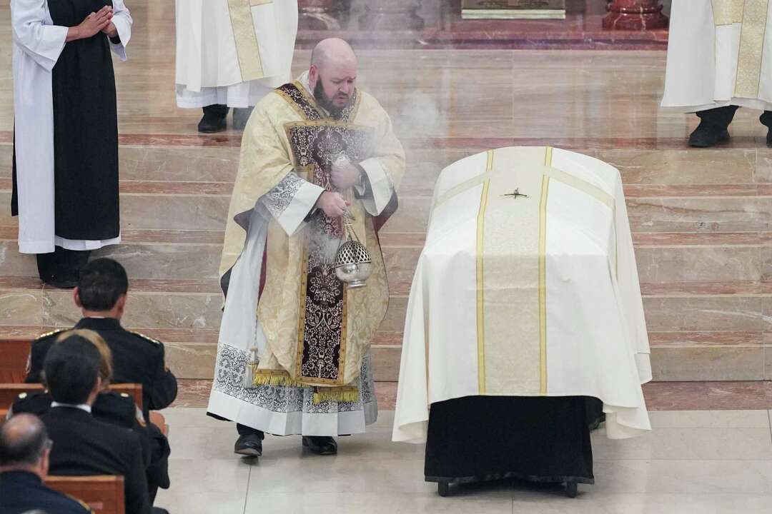 Fallen Harris County Deputy Fernando Esqueda had 'heart of a lion'