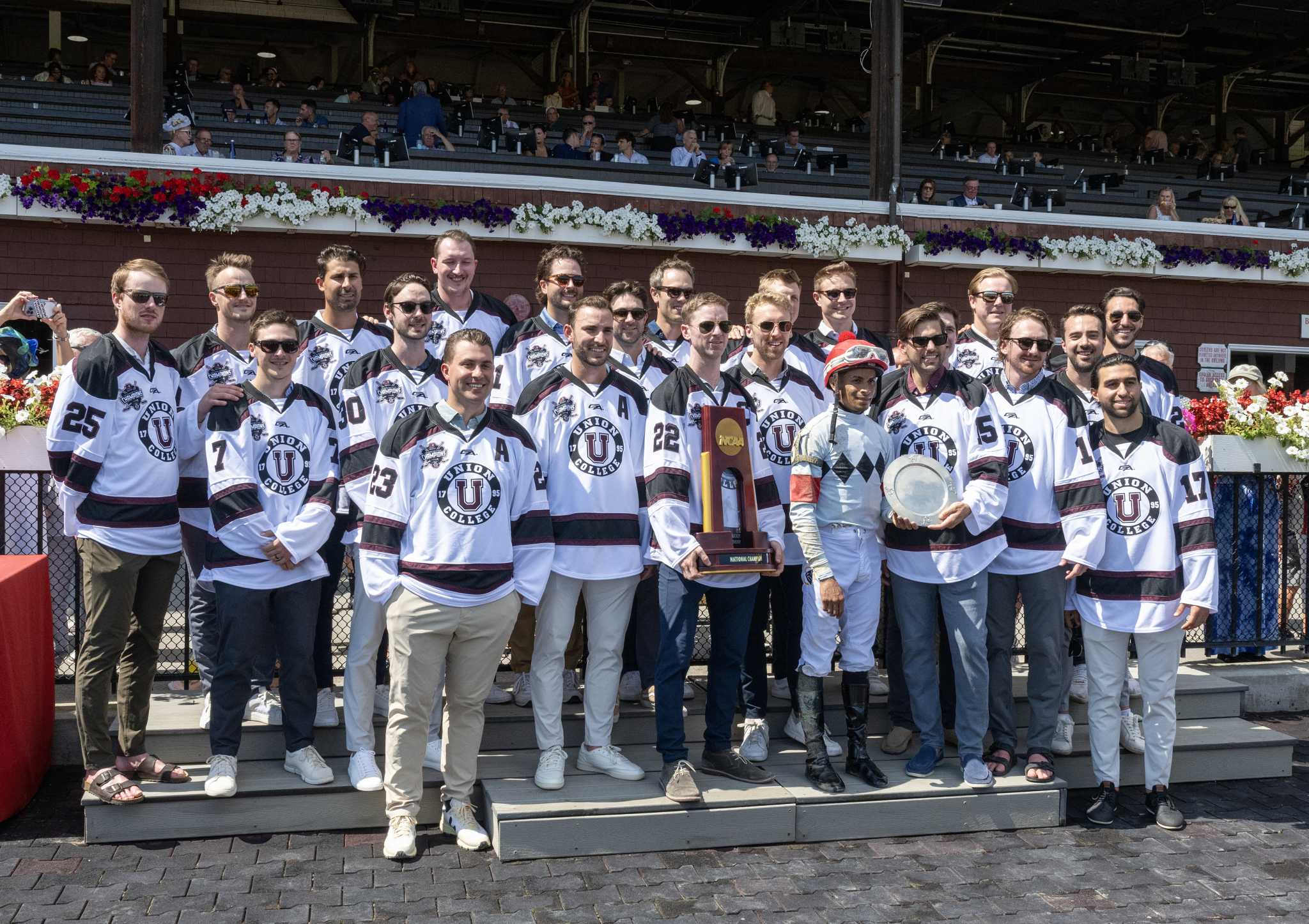 Union hockey national championship team celebrates 10th anniversary