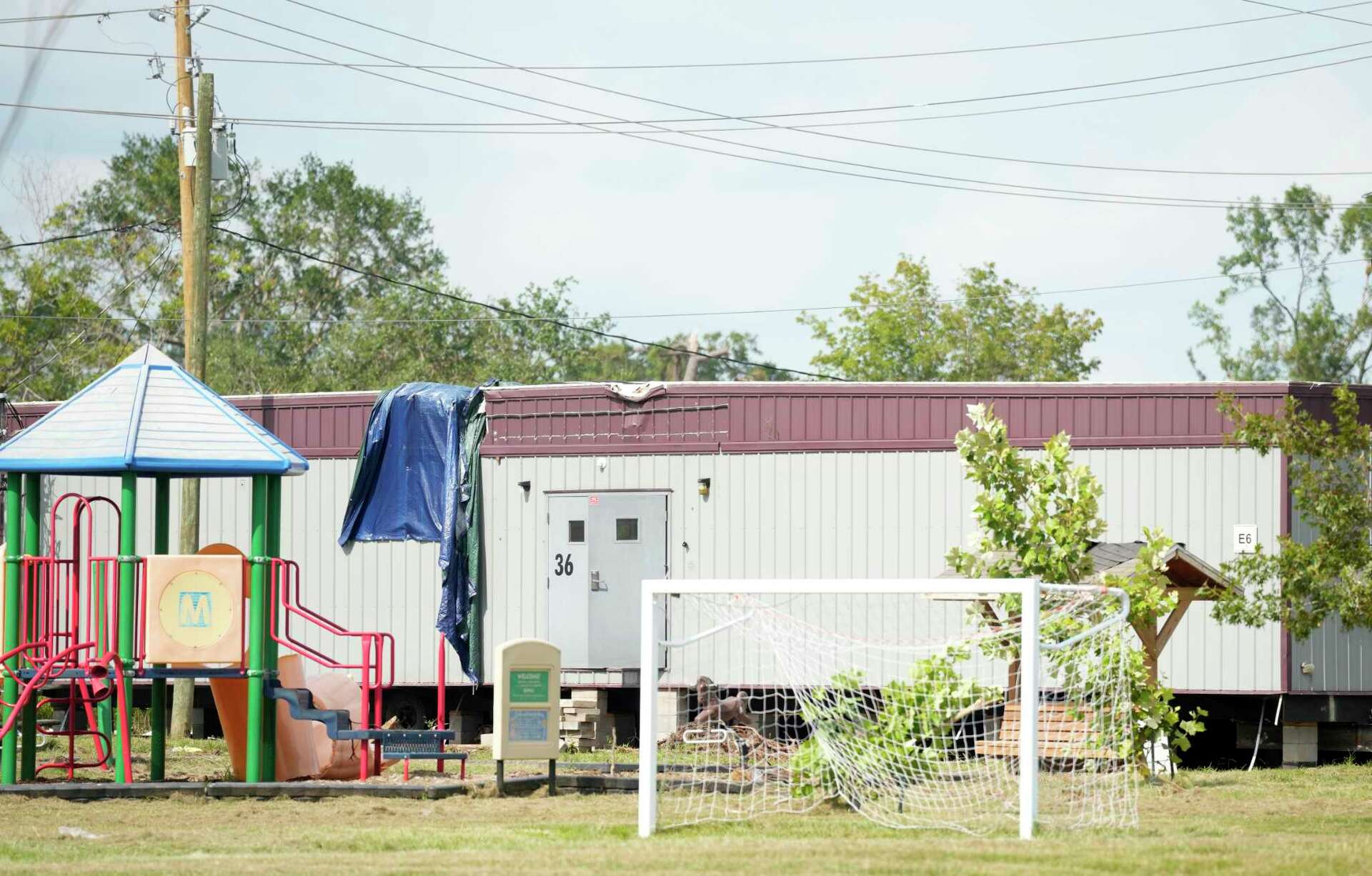HISD school PTO says it's still waiting for May derecho repairs