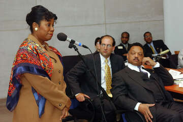Enron: Former insider explains the Houston company's downfall