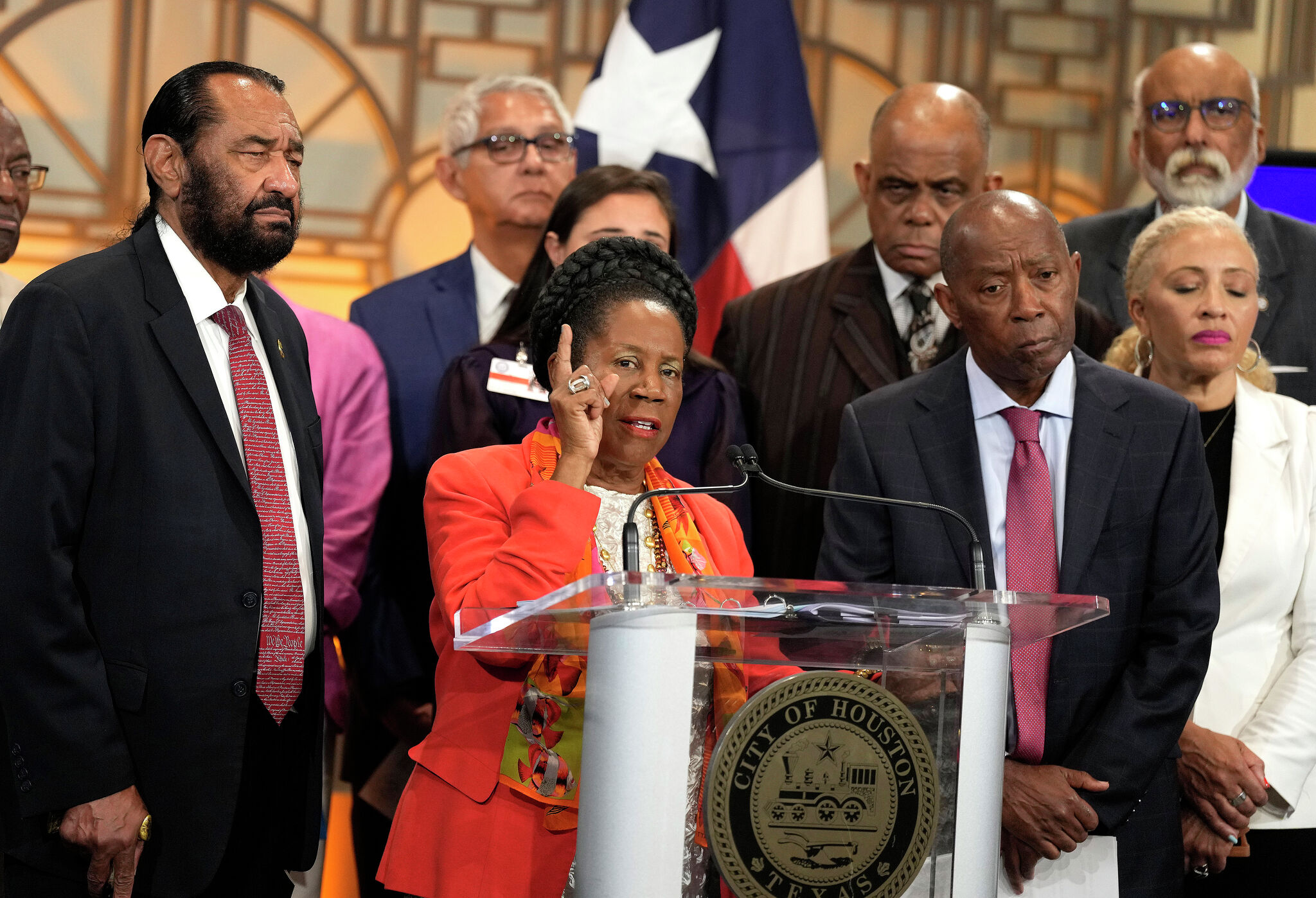 Sheila Jackson Lee always acknowledged her Houston collaborators