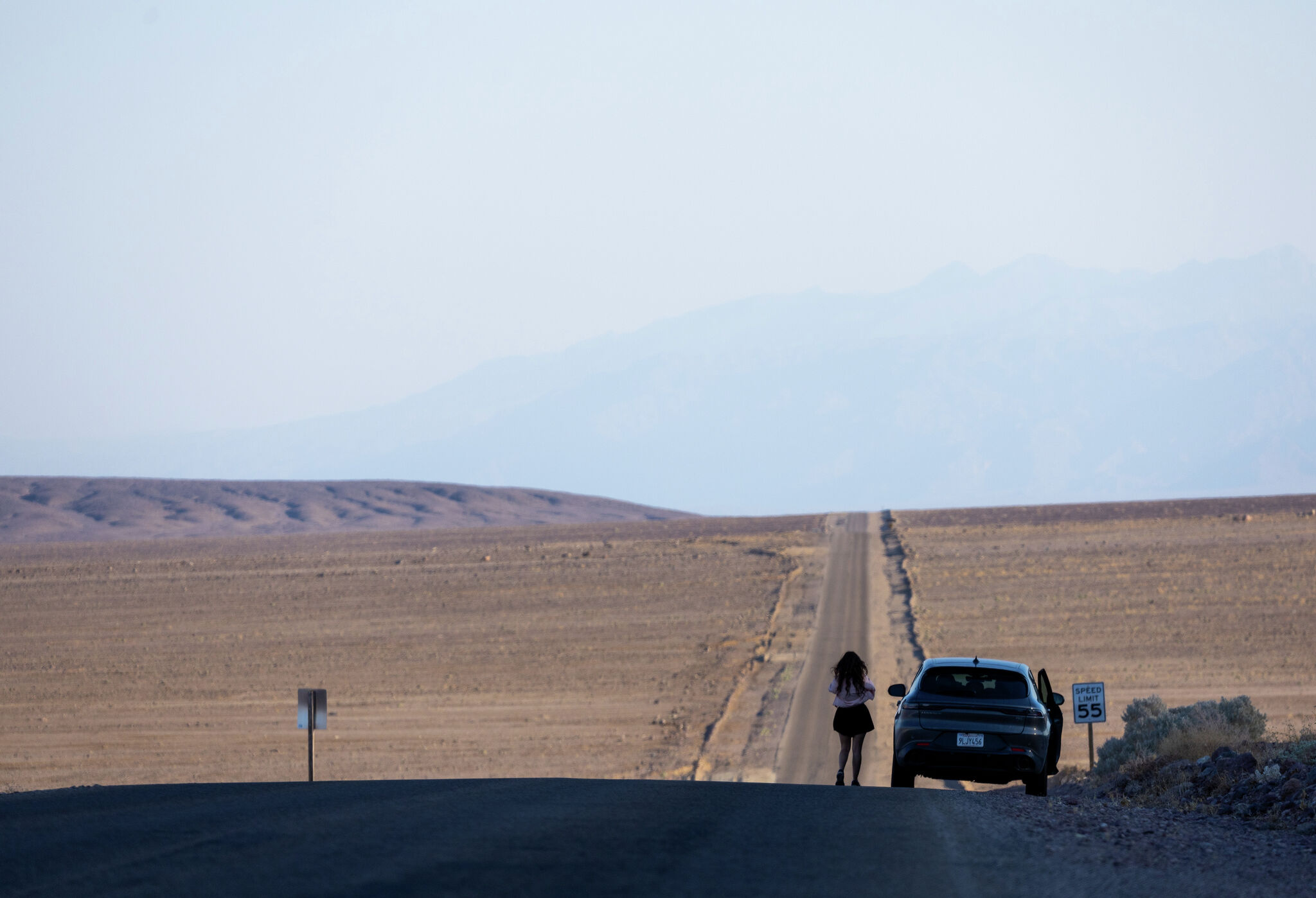 Unconscious hiker rescued after getting lost in Death Valley