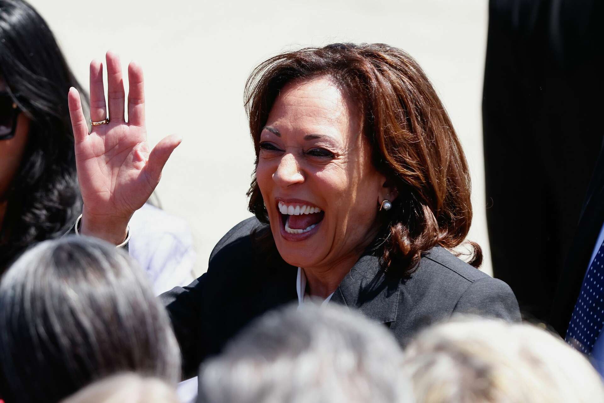 Kamala Harris quickly gaining support from Connecticut's delegates