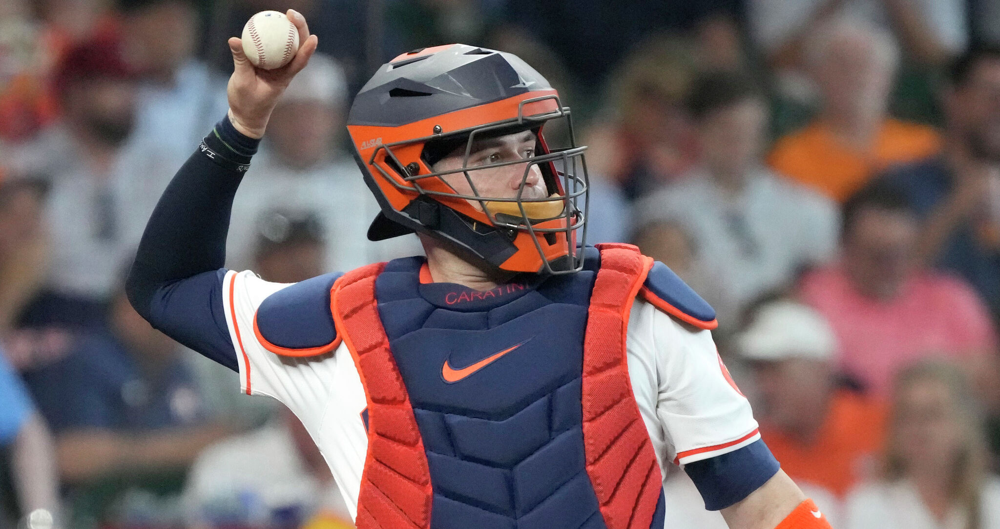 Houston Astros: Victor Caratini rejoins team in Oakland