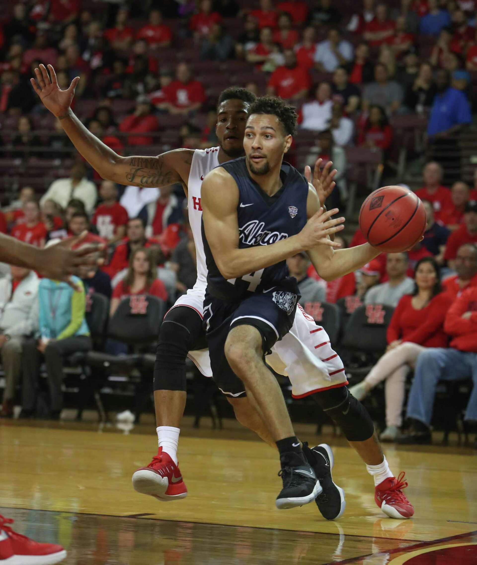 Summer league brought Warriors assistant Noah Robotham home to Vegas
