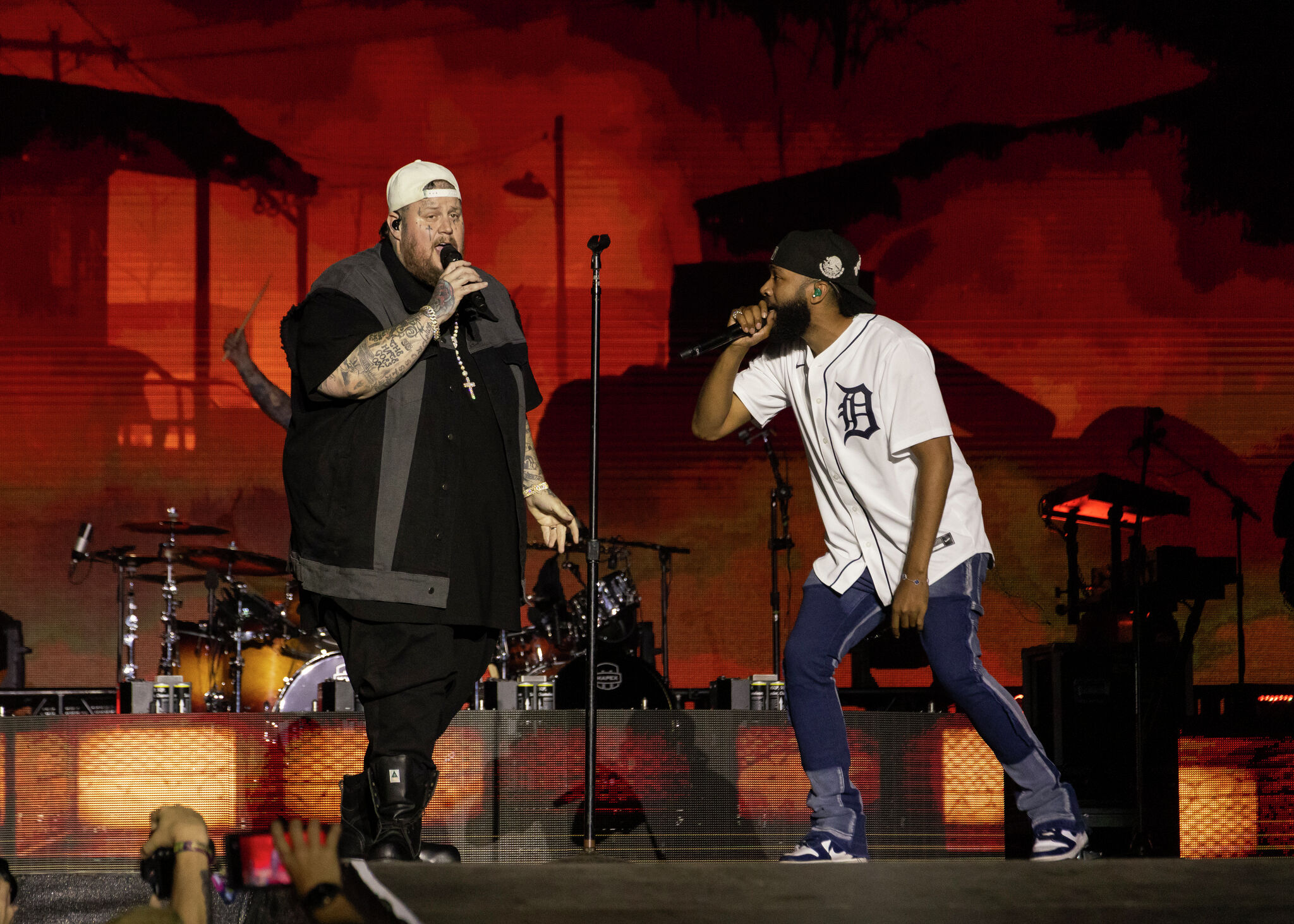 Is breakout star Jelly Roll a country singer or rapper?