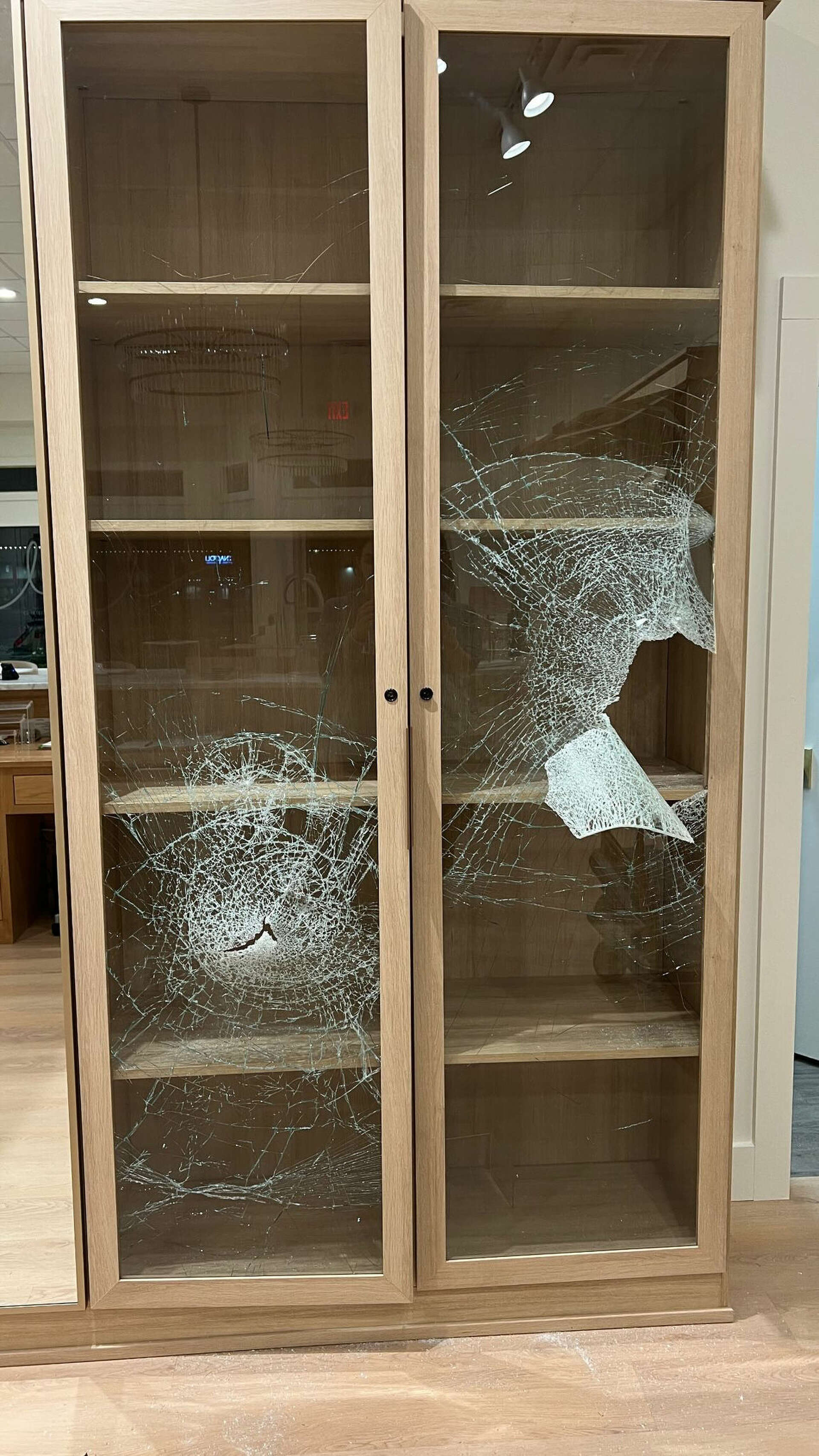 Lola Saratoga burglars plead guilty to smash-and-grab