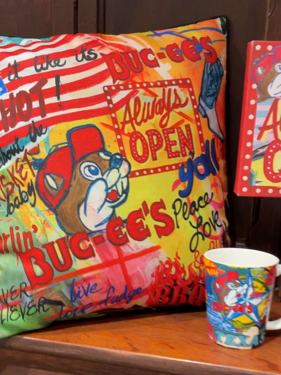 Buc-ee's logo as 'graffiti art? This Texas artist made it a reality