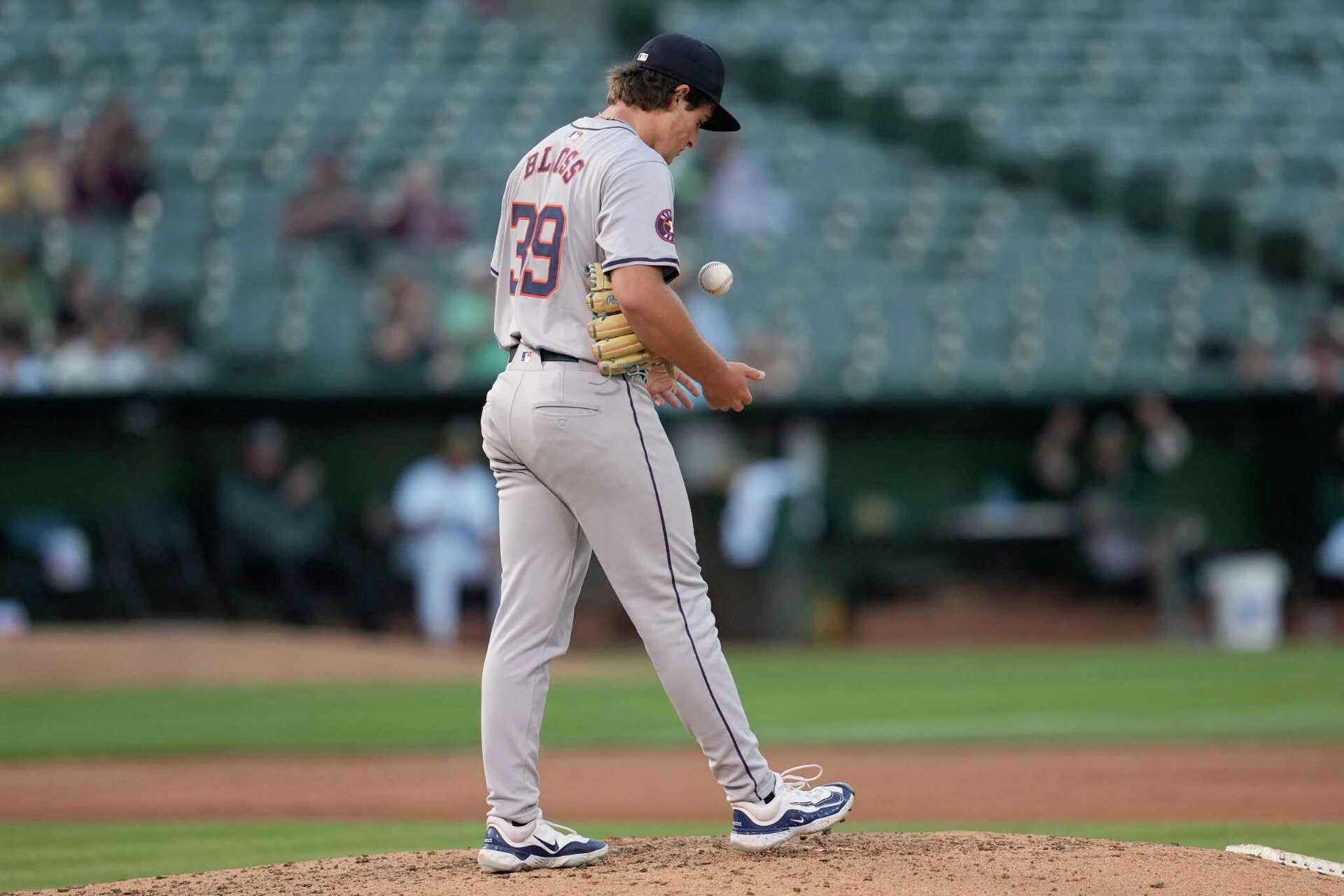 Houston Astros: Jake Bloss hit hard in blowout loss to Oakland A's