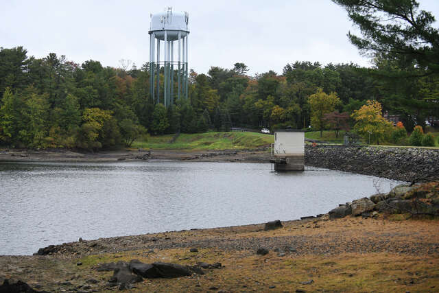 CT judge rejects state regulators' denial of Aquarion Water merger