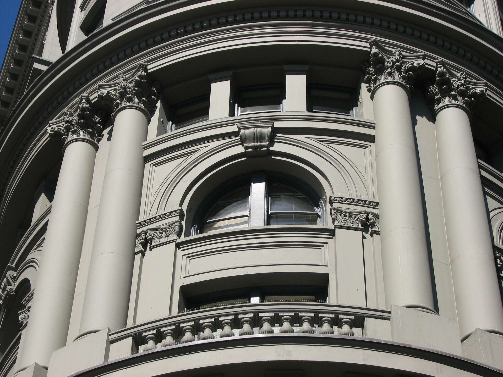 SF's 120-year-old Flood Building facing toughest challenge in decades