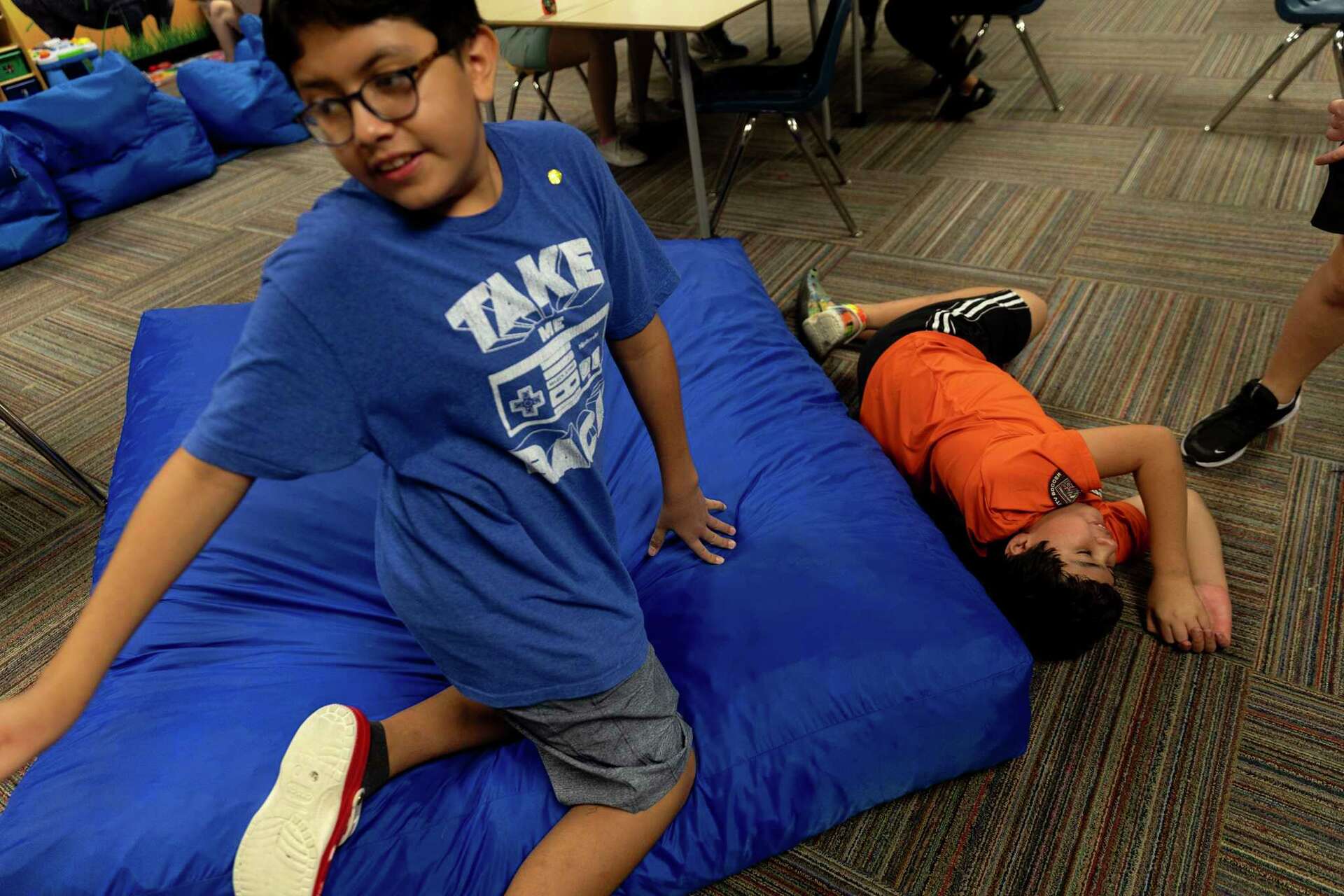 Camp at UTSA helps autistic youths, special education teachers