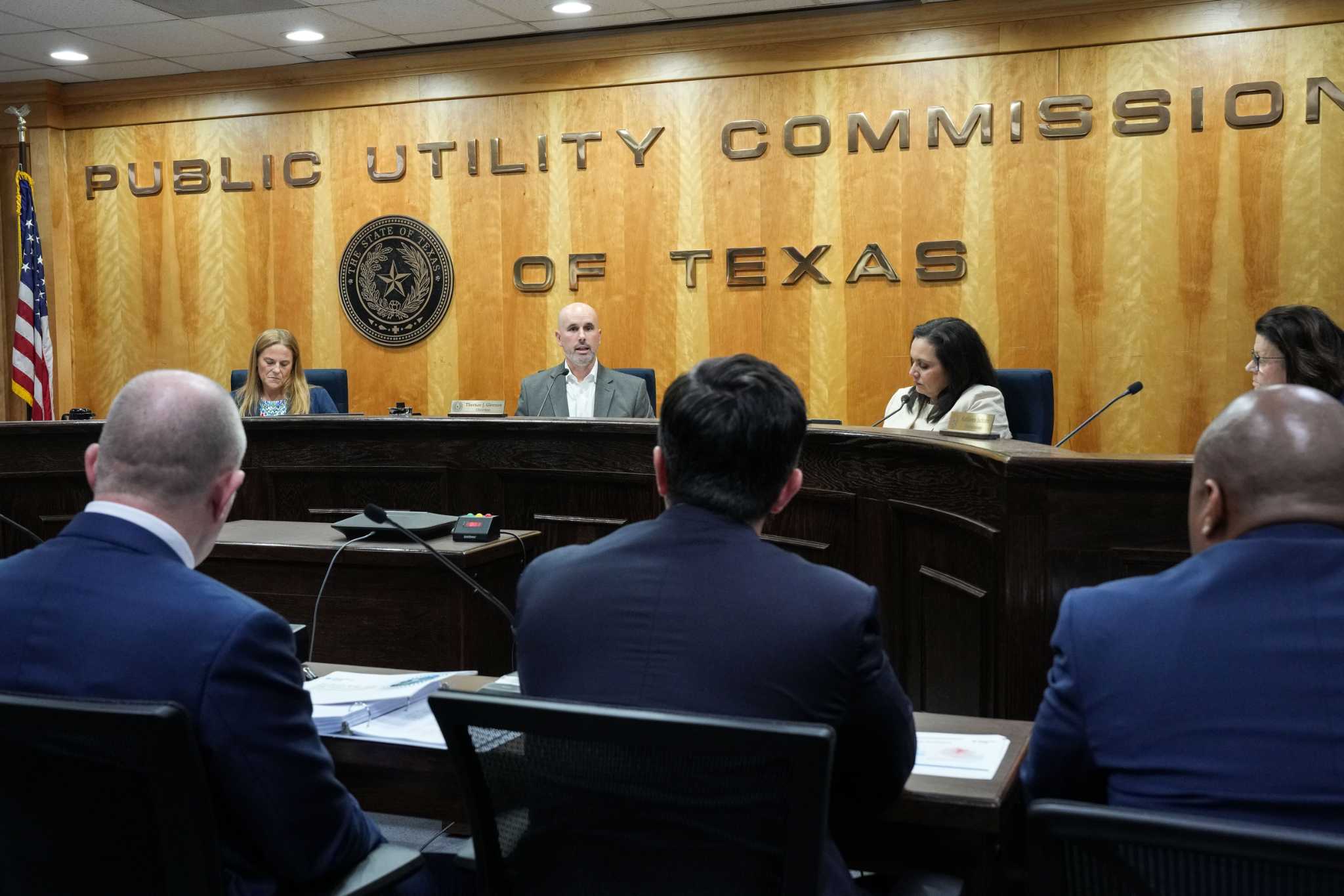 CenterPoint plans to seek rate hike to pass storm costs to customers