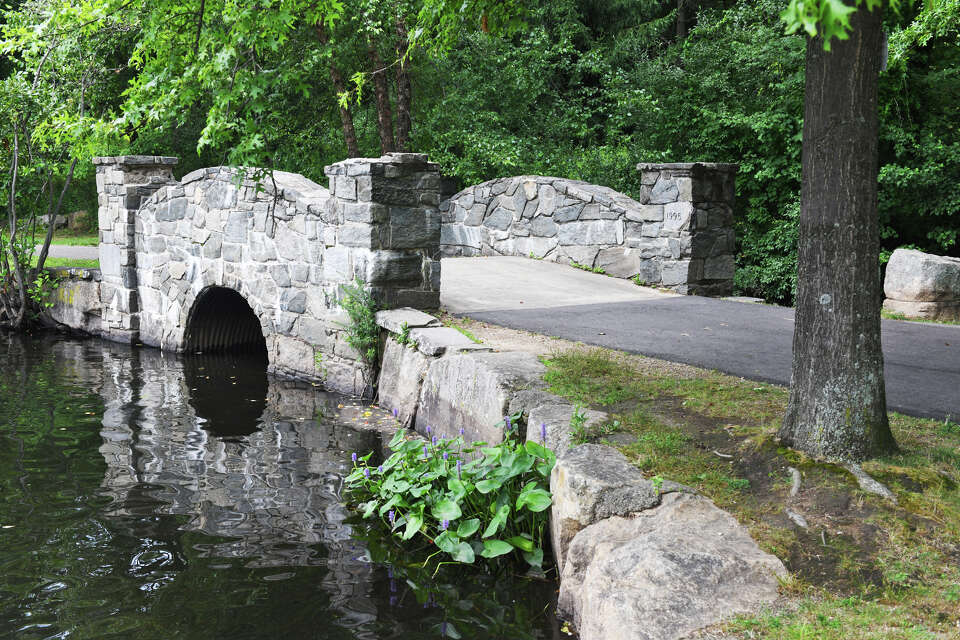 Trumbull Connecticut News, Sports, Business, Entertainment, Real Estate ...