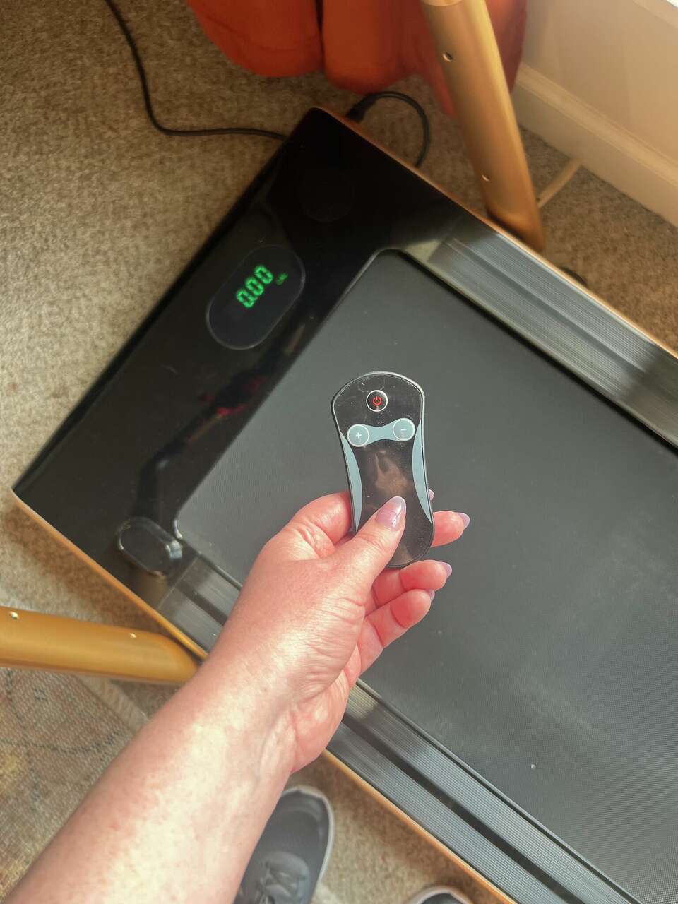 Goplus Superfit Review: This treadmill is easy to set up and use