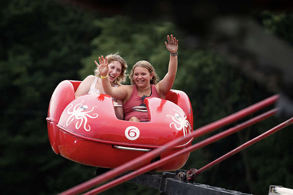 Lebanon Country Fair kicks off with fireworks, hot air balloon rides