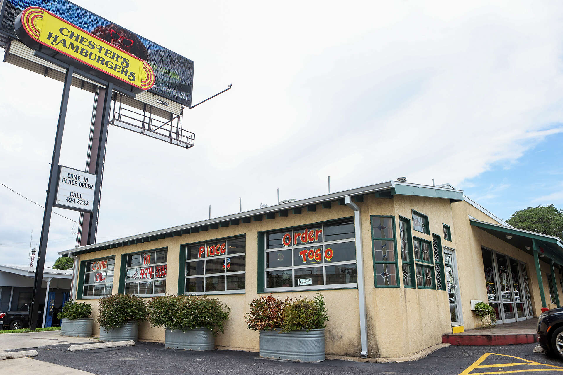 San Antonio's 5 best chili cheeseburgers