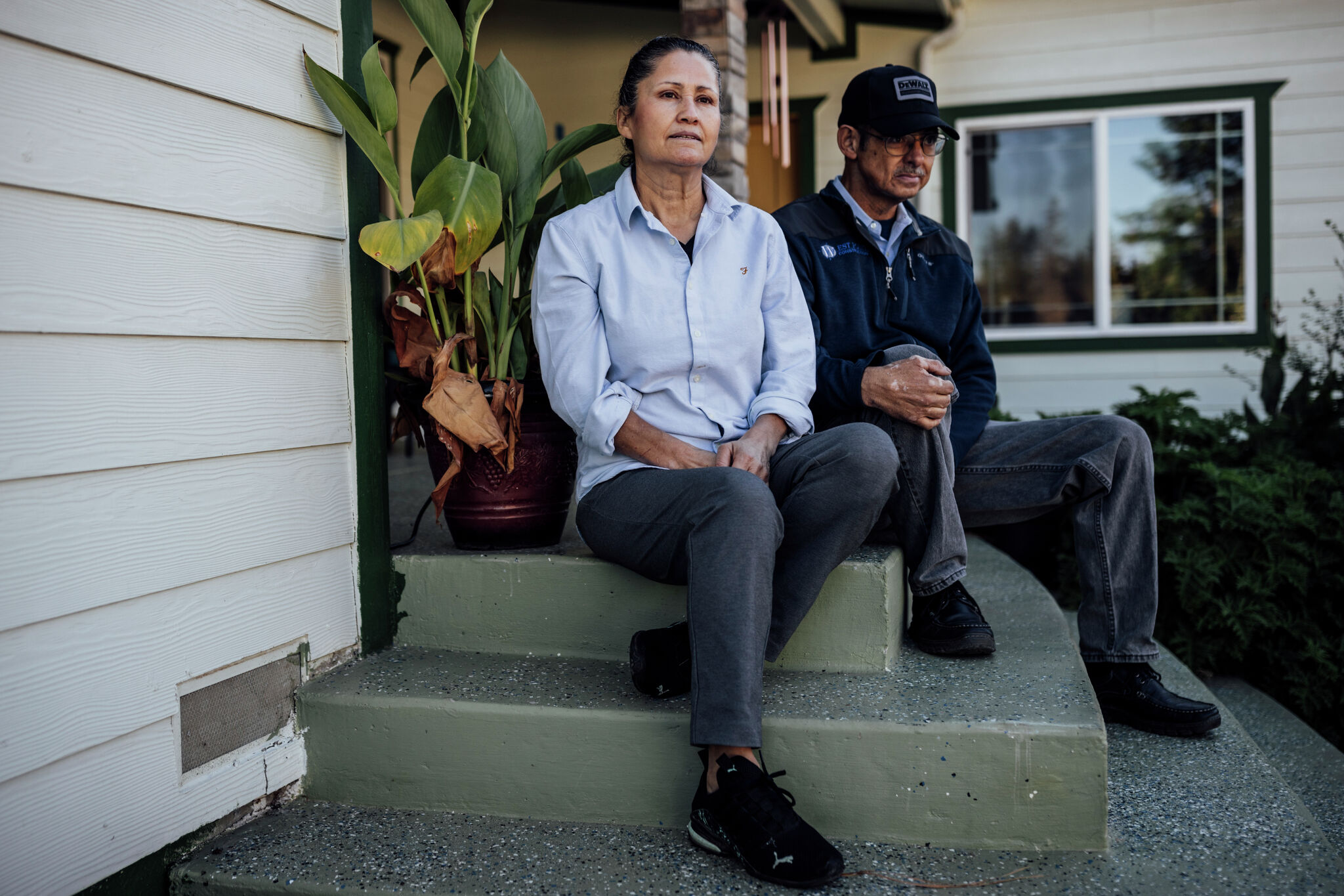 ‘Praying so nothing happens’: Wildfire survivors in Paradise vigilant