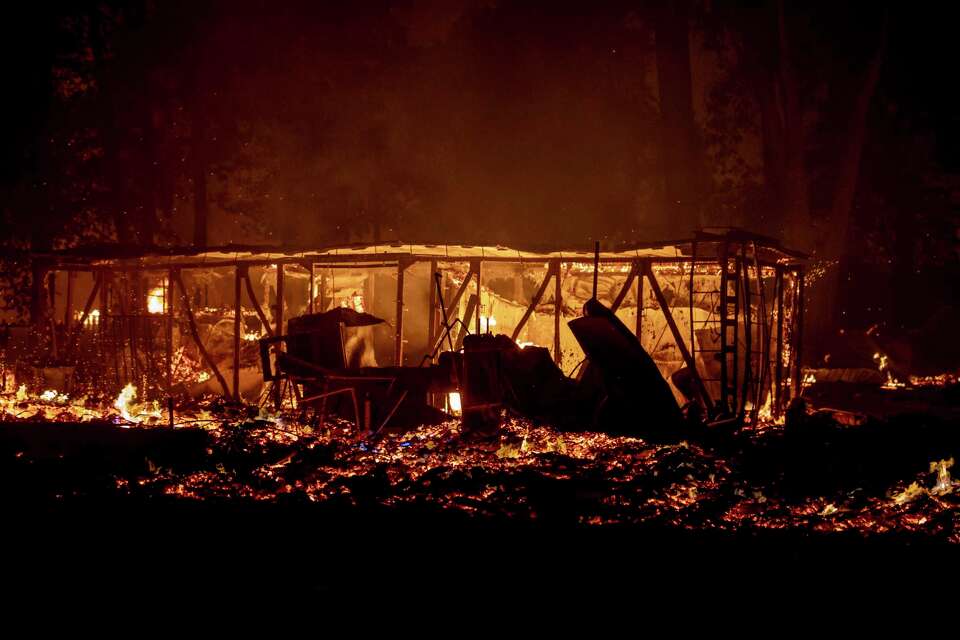 Park Fire near Chico crosses highway, surpasses 350,000 acres