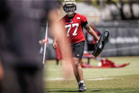 49ers’ injuries increasing odds rookie guard Dominick Puni will start