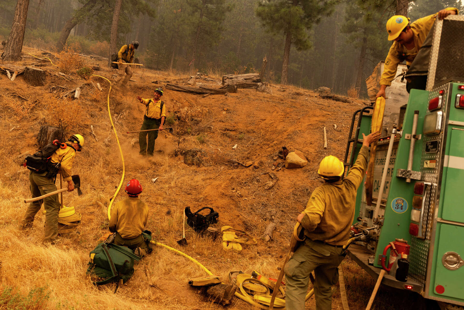 Park Fire near Chico crosses highway, surpasses 350,000 acres