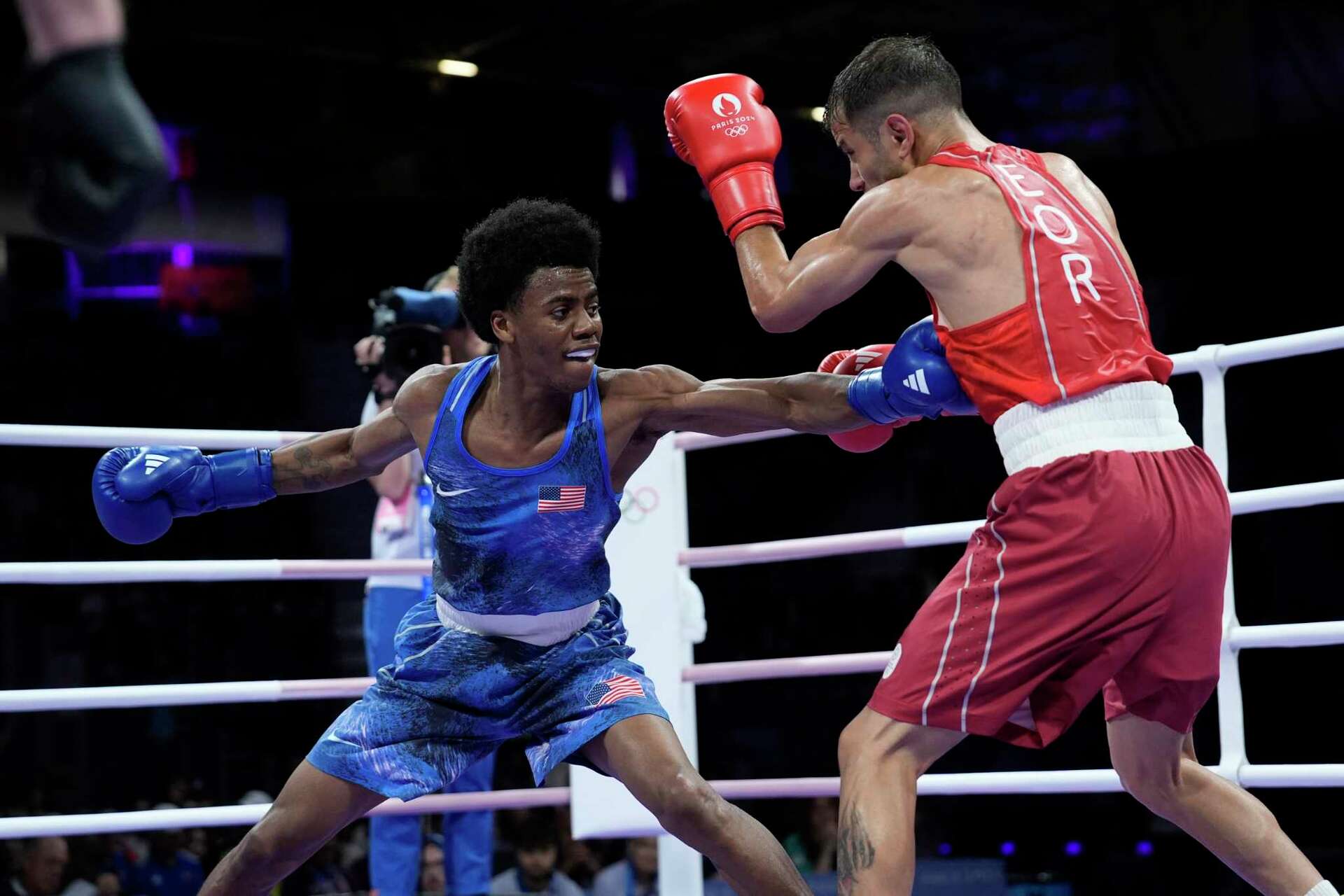 Olympic boxing: Spring's Roscoe Hill advances