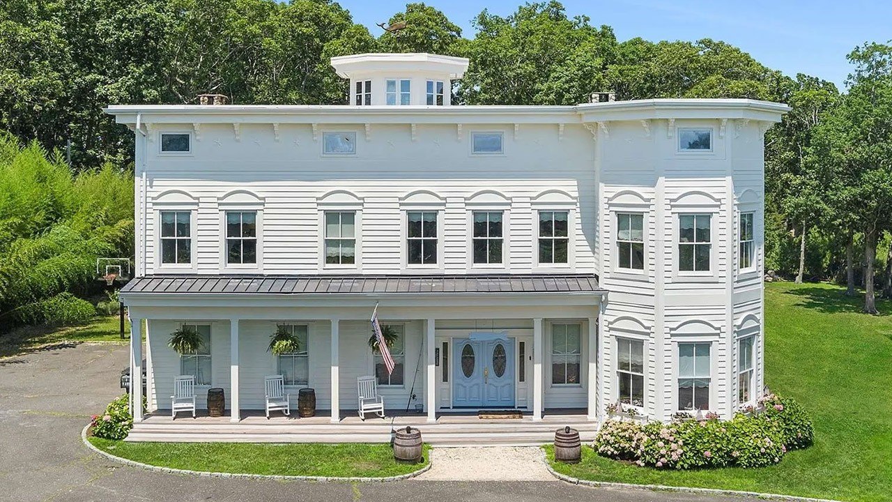 Utah Man Builds Disneyland Replica in His Basement—But He's Not Alone ...