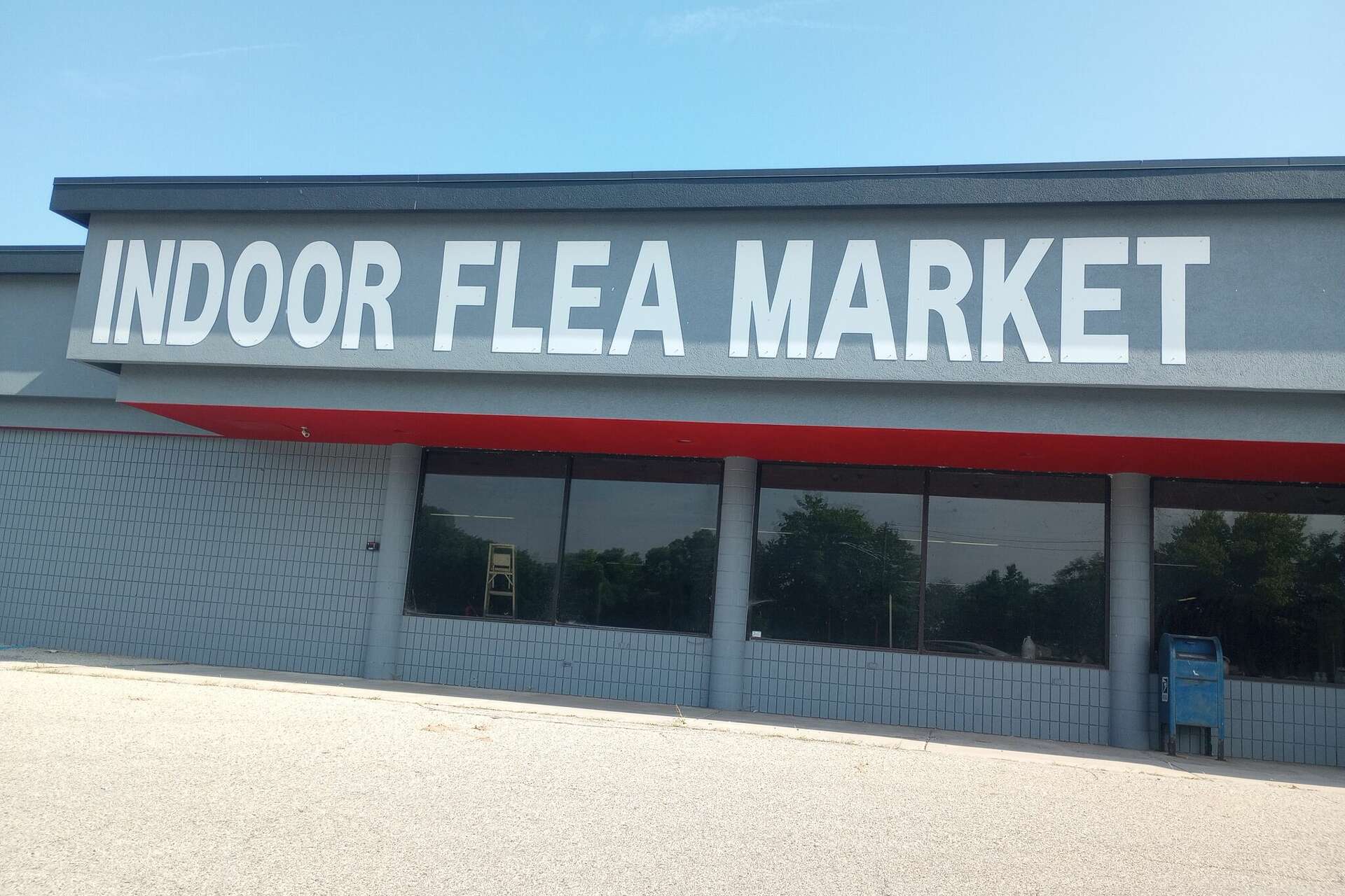 New business to open in former Save A Lot building