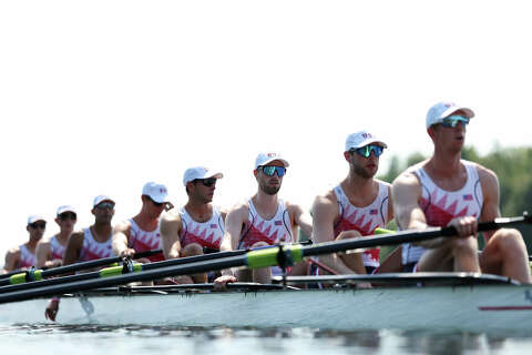 Yale rowers help U.S., Great Britain to finals of Olympic men's eights