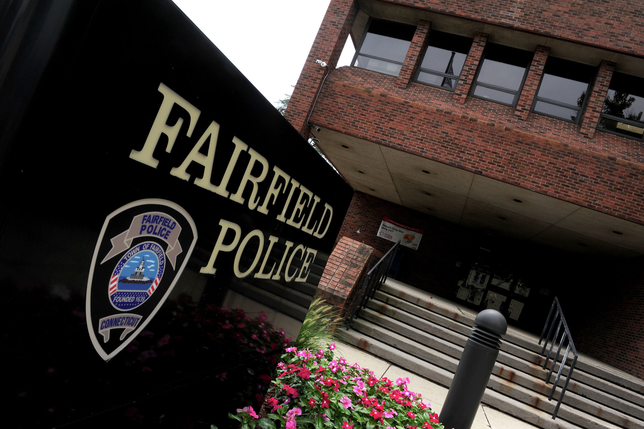 Cops: 5 Fairfield youths charged after bullying leads to knife threat