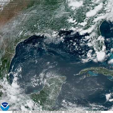 Houston haze returns as Saharan dust that may affect air quality