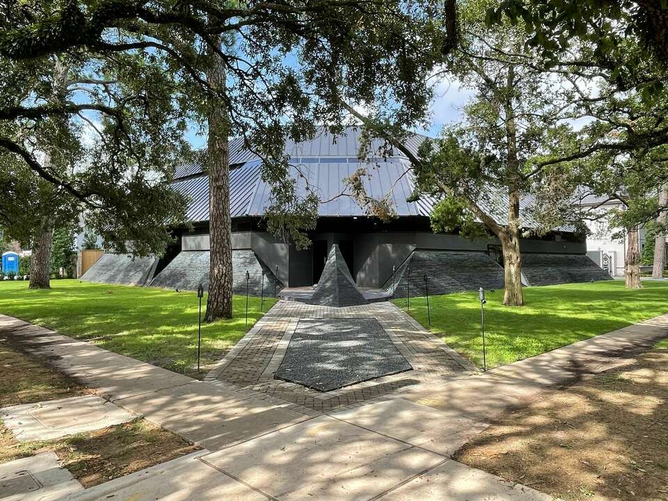 Houston's 'Darth Vader' home hits the market for $3.75M
