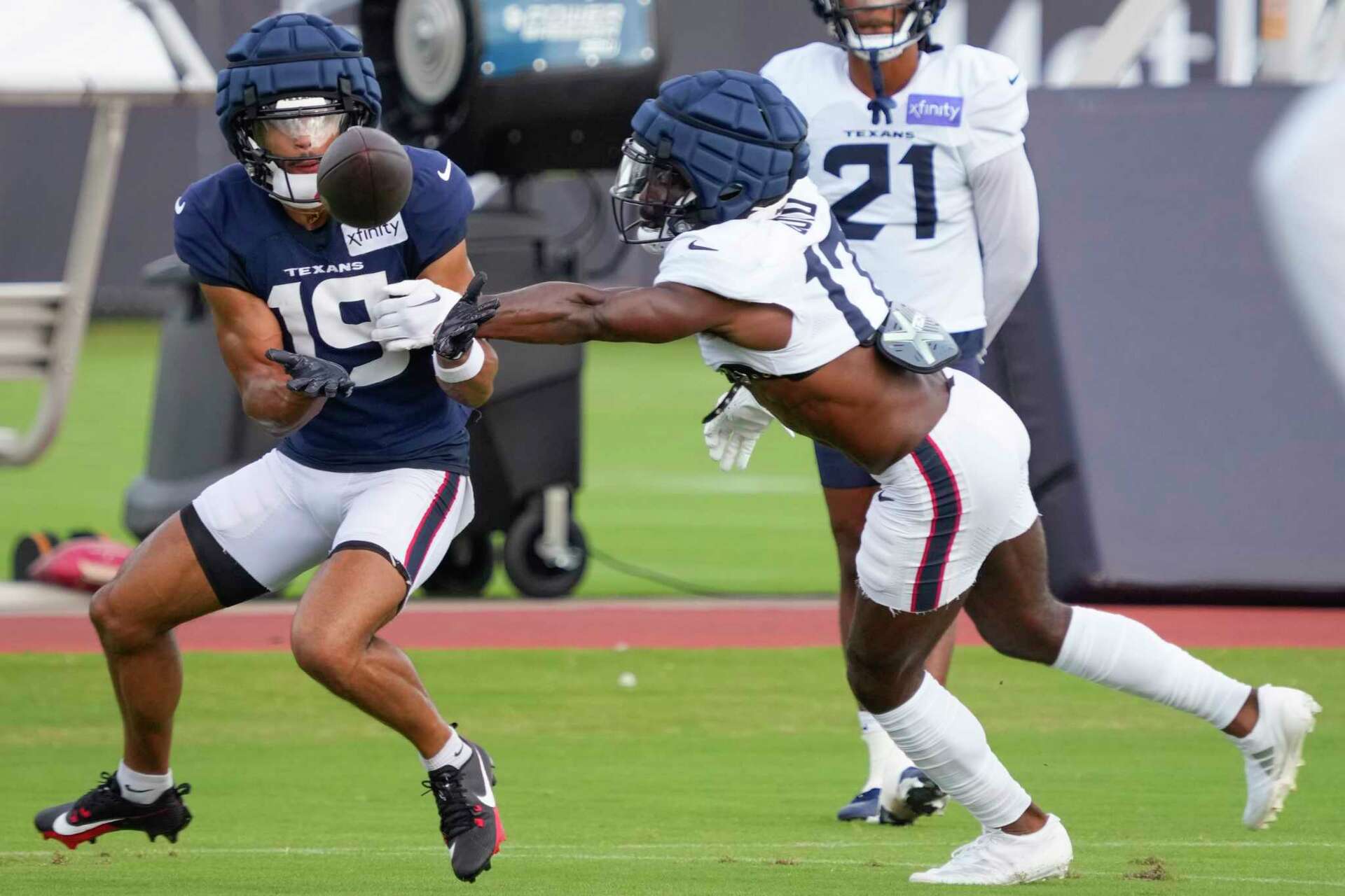 Houston Texans: DeMeco Ryans addresses Denico Autry's suspension