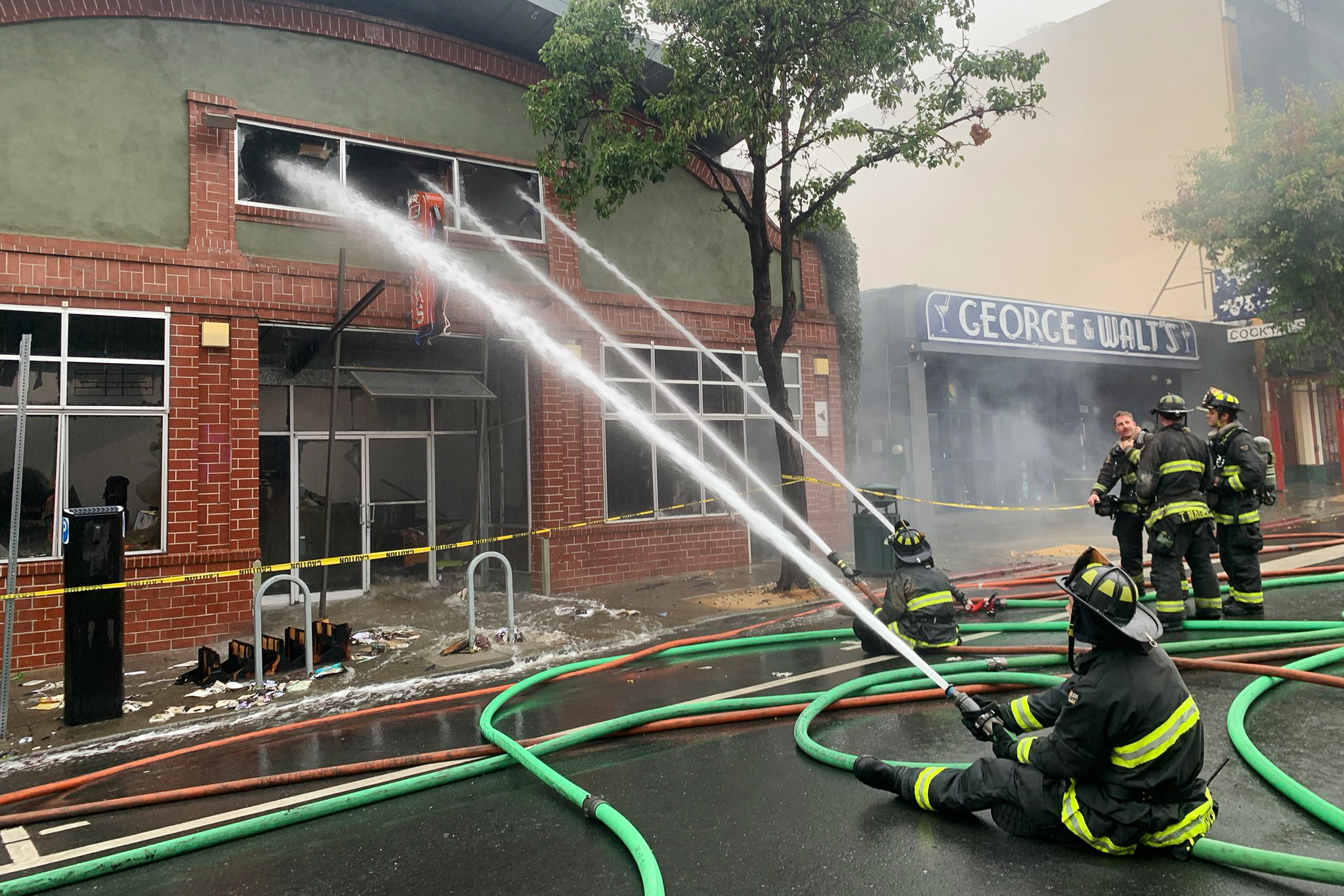 Well-loved Bay Area bookstore 'completely burned' in morning fire