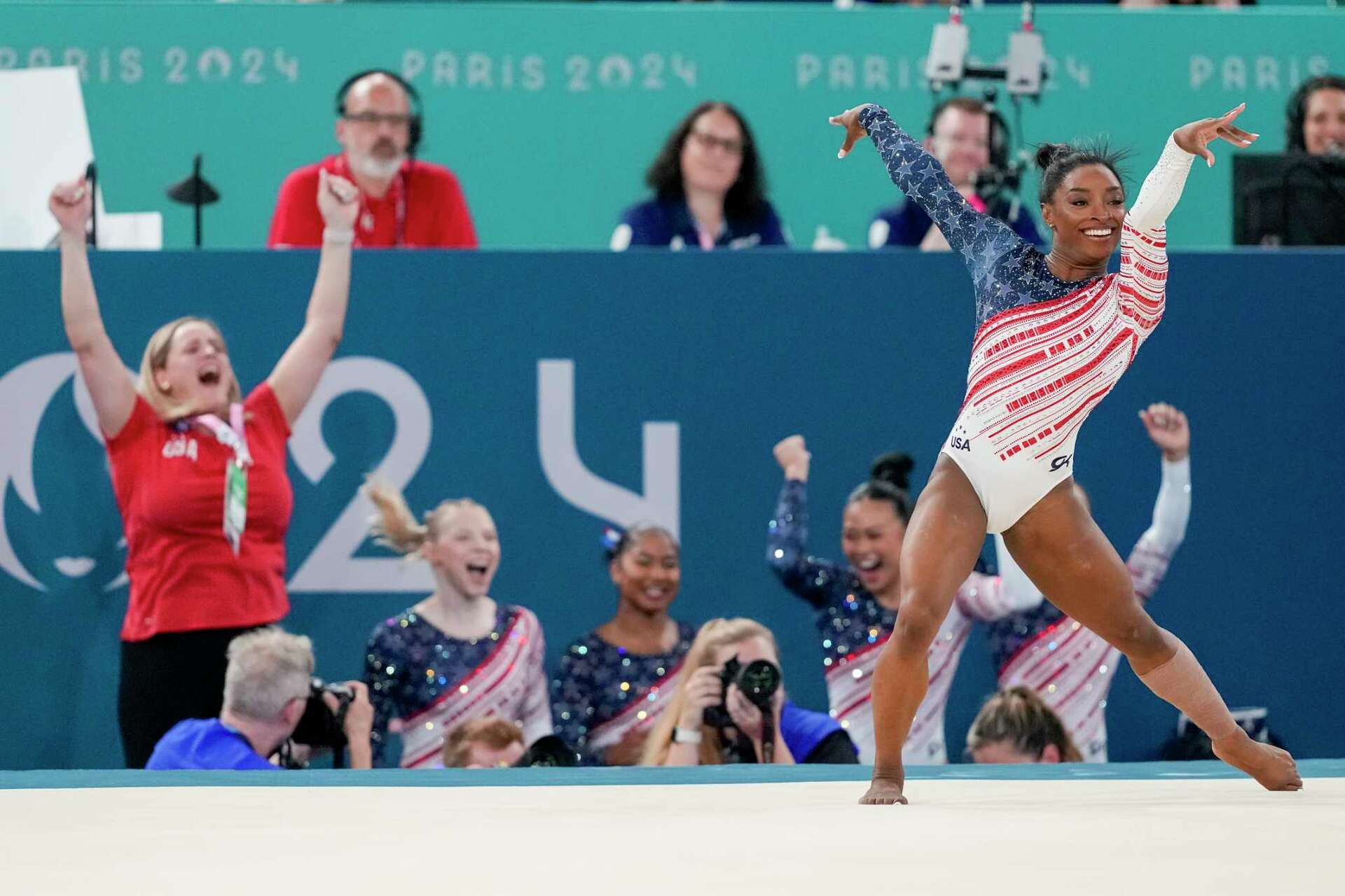 How Simone Biles and U.S. won team gold in gymnastics in Paris