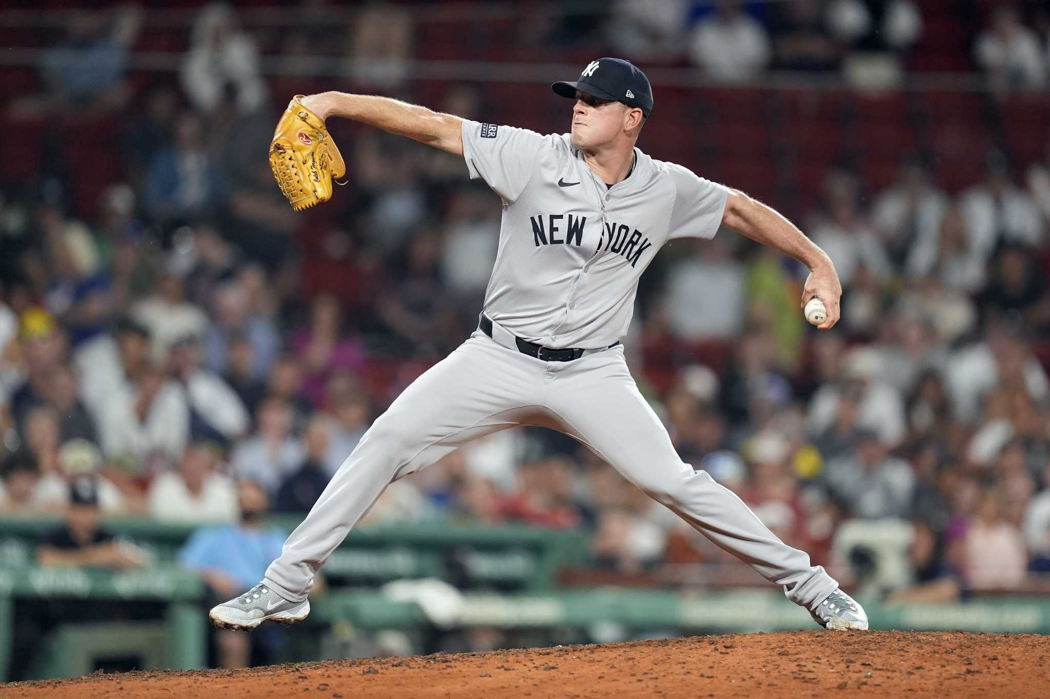 Houston Astros acquire lefty reliever Caleb Ferguson from Yankees
