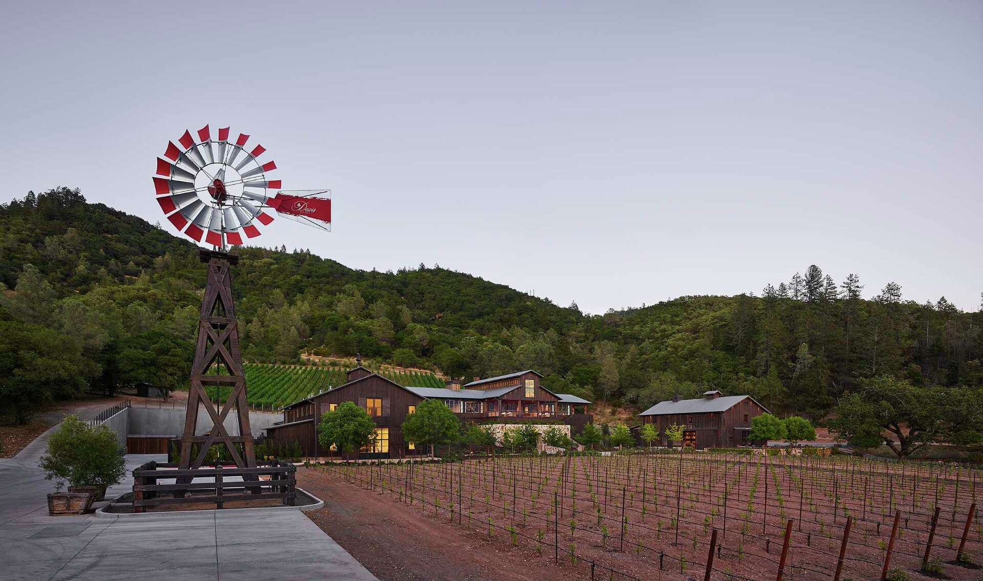 Howard Backen, the ‘Frank Lloyd Wright of Napa Valley,’ dies at 88