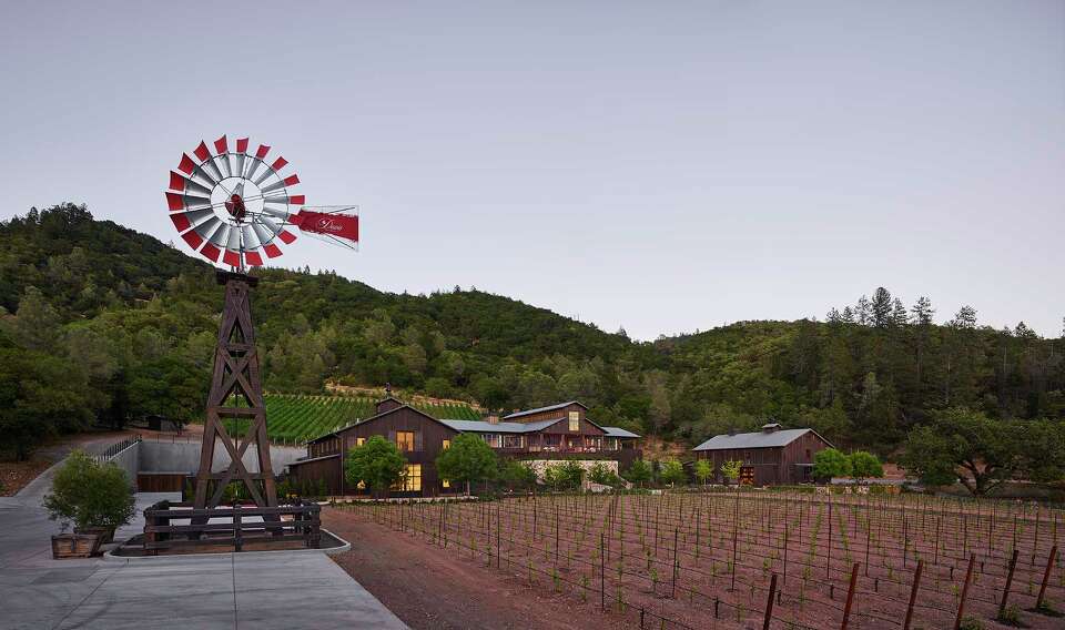 Howard Backen, the ‘Frank Lloyd Wright of Napa Valley,’ dies at 88