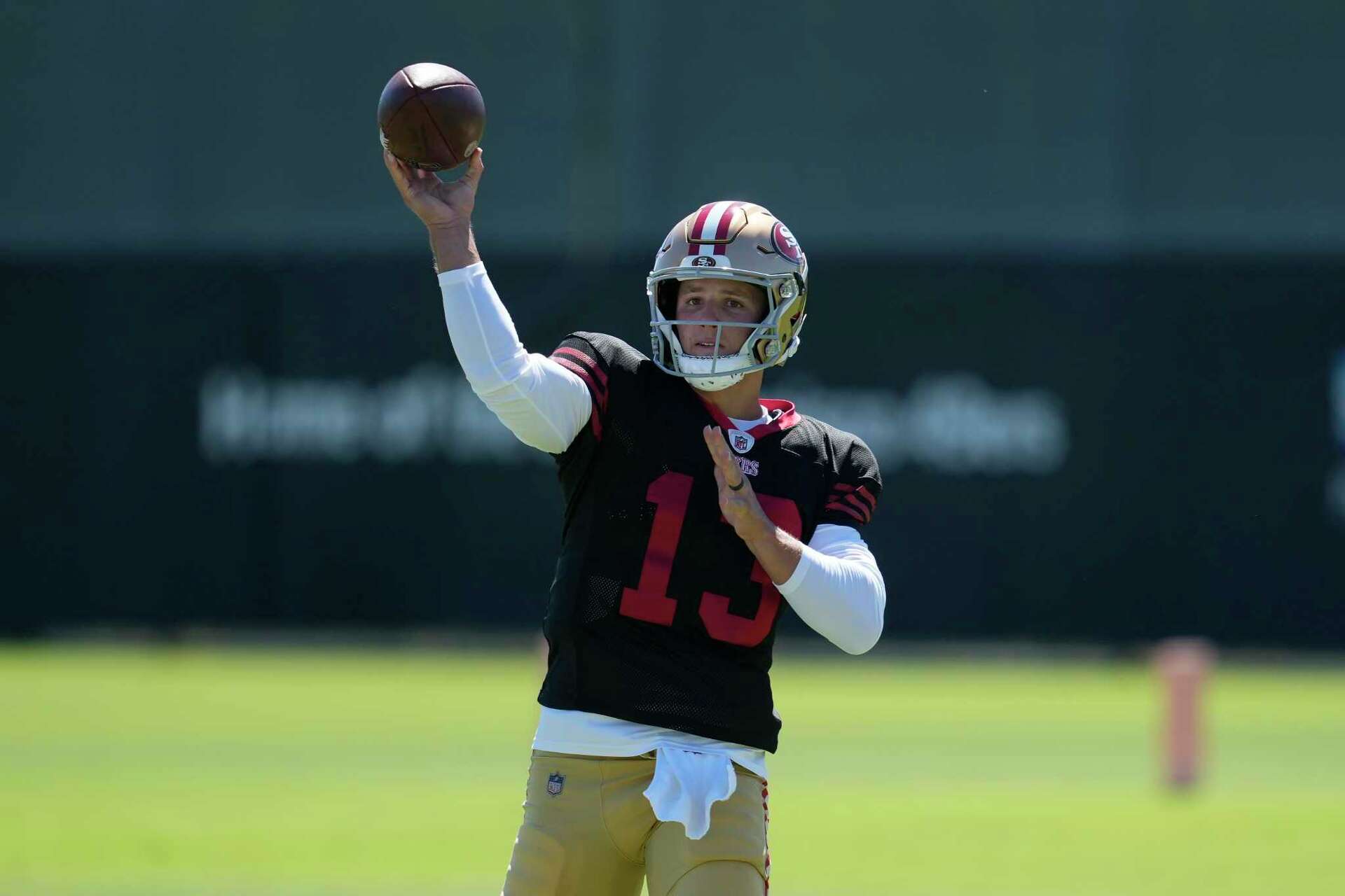 49ers’ Brock Purdy enduring pick parade; Cody Schrader turning heads