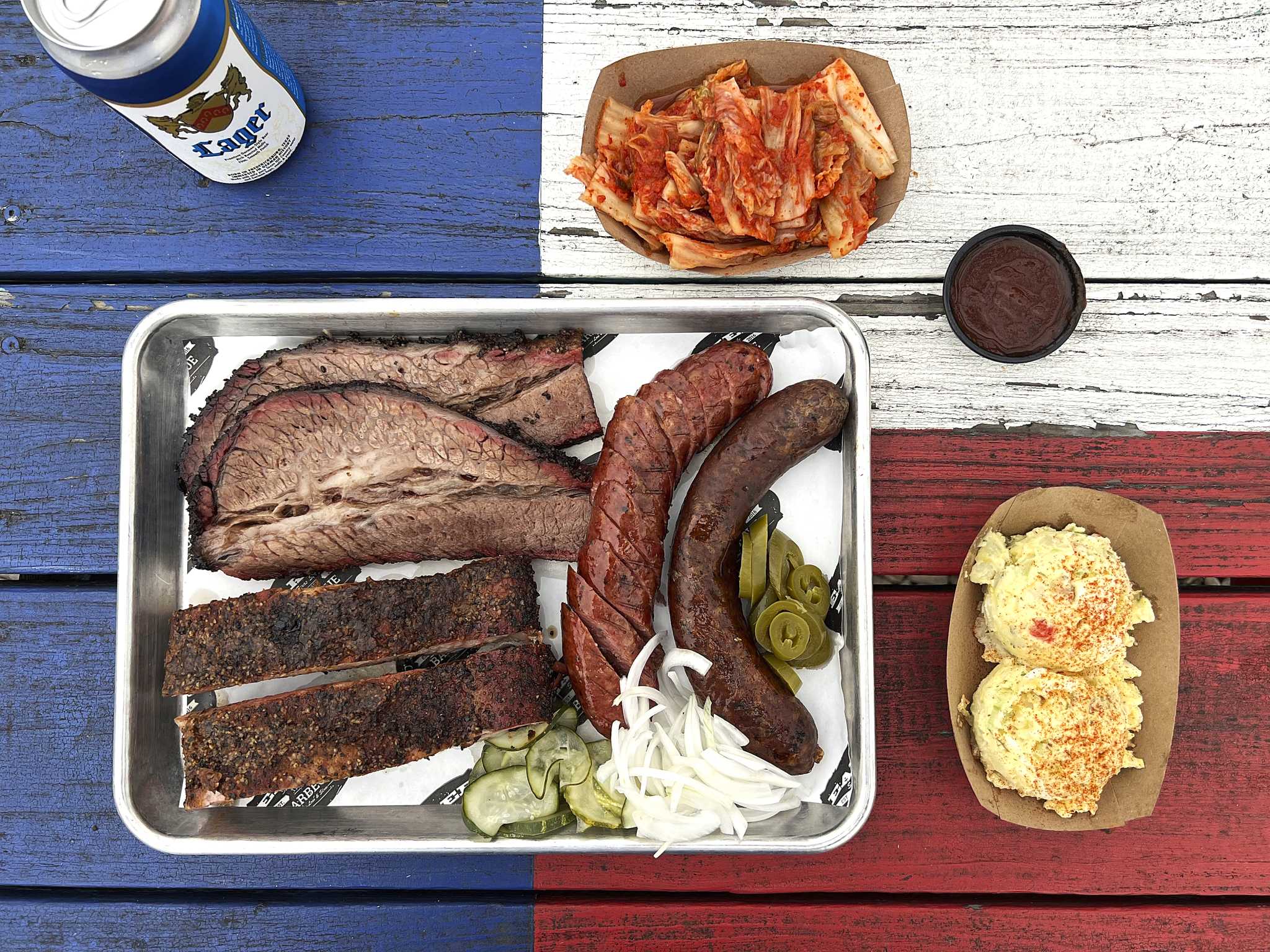 Texas Hill Country's Eaker Barbecue praised by 'Daytripper' host