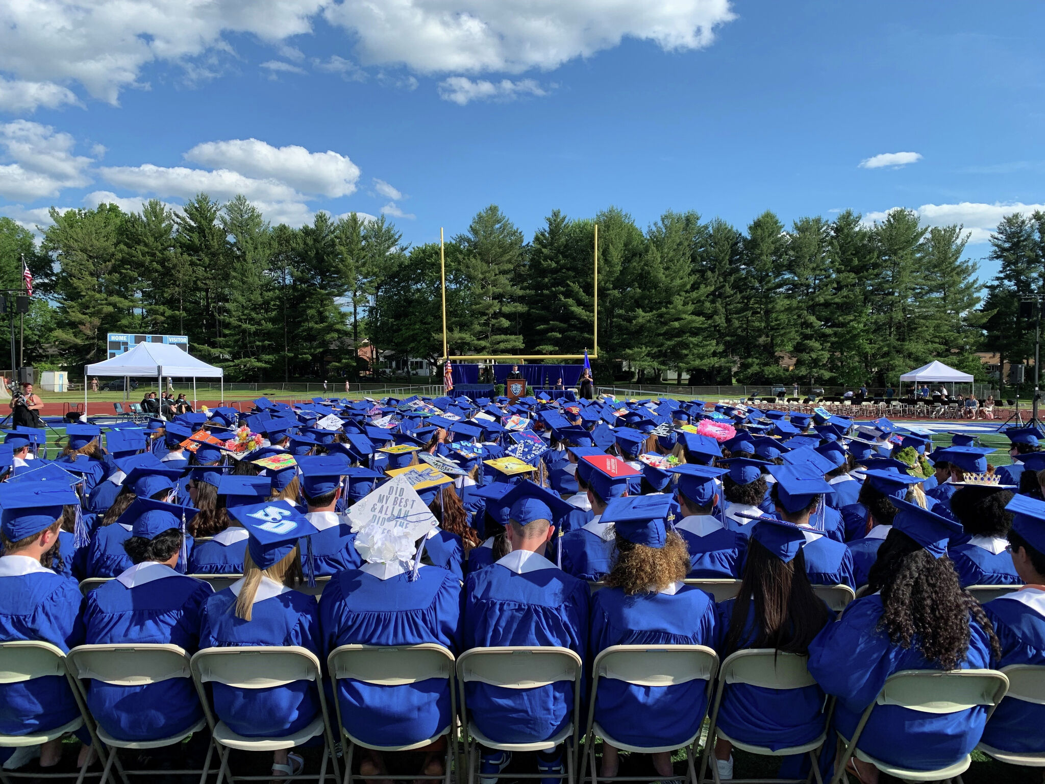 Fewer Connecticut high schoolers graduating on time in recent years