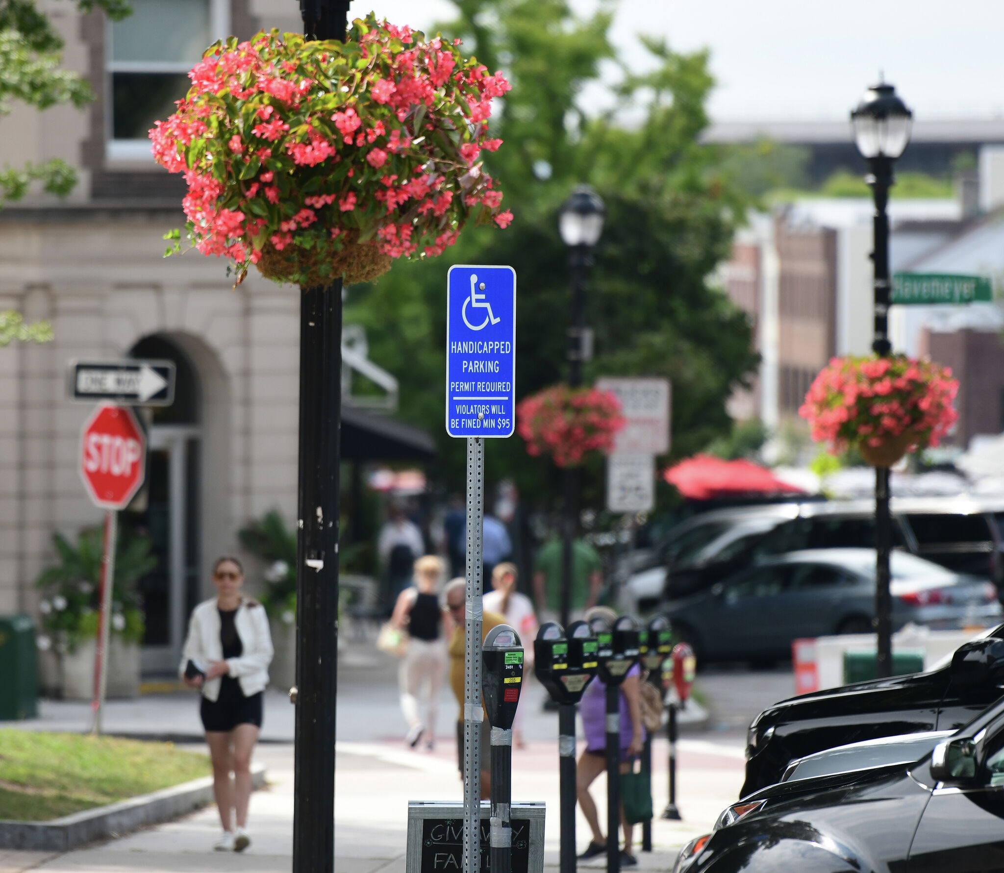 Why Connecticut could require a redesign of handicap parking placards