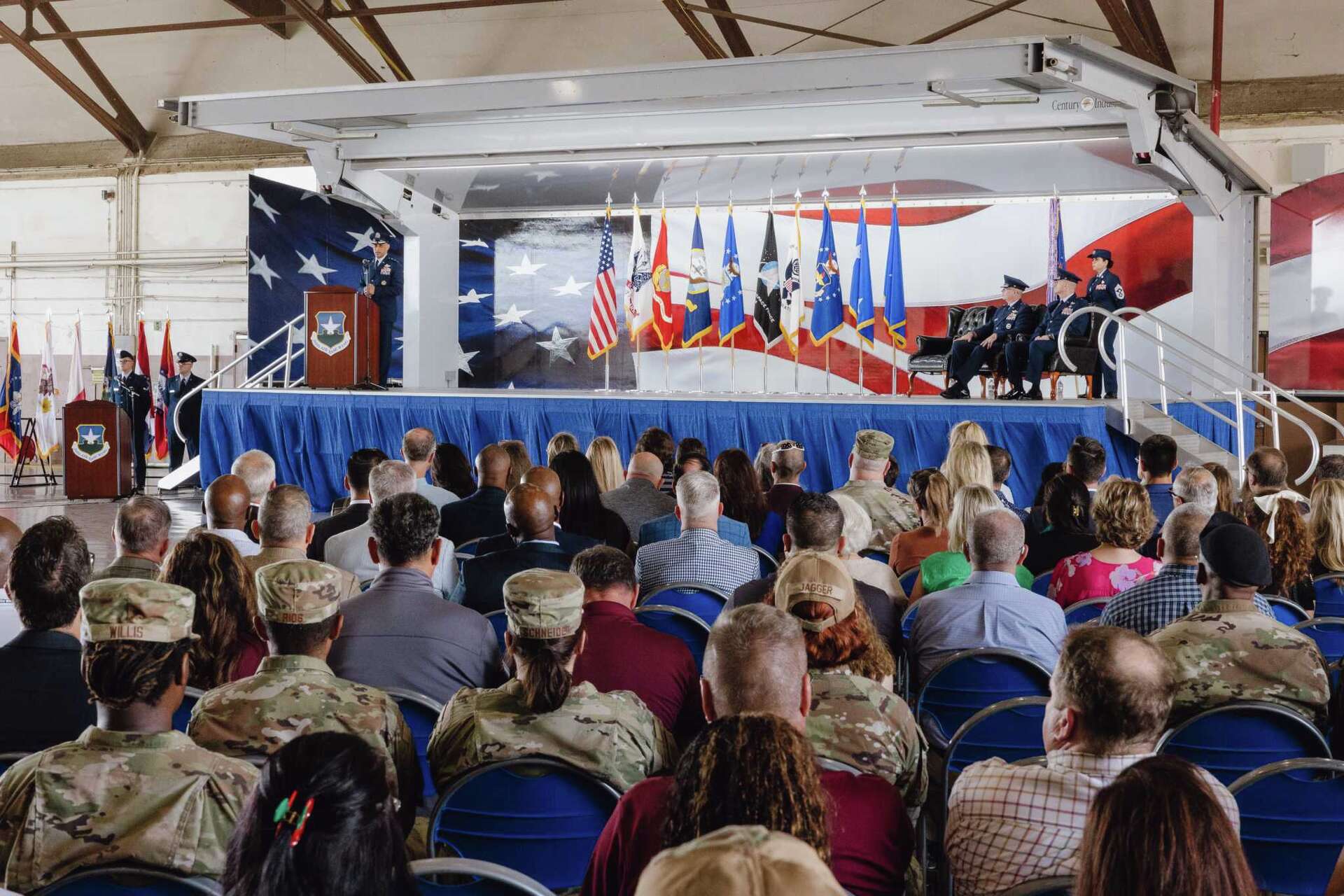 With pomp, pageantry, Joint Base San Antonio gets new commander