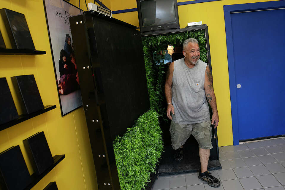 Wallingford's Gilded Curtain: A speakeasy disguised as a VHS shop